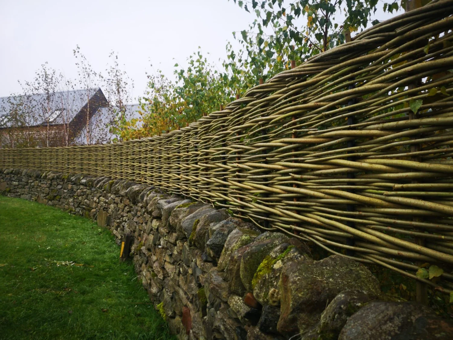 Portfolio and gallery of woven willow work - WonderWood