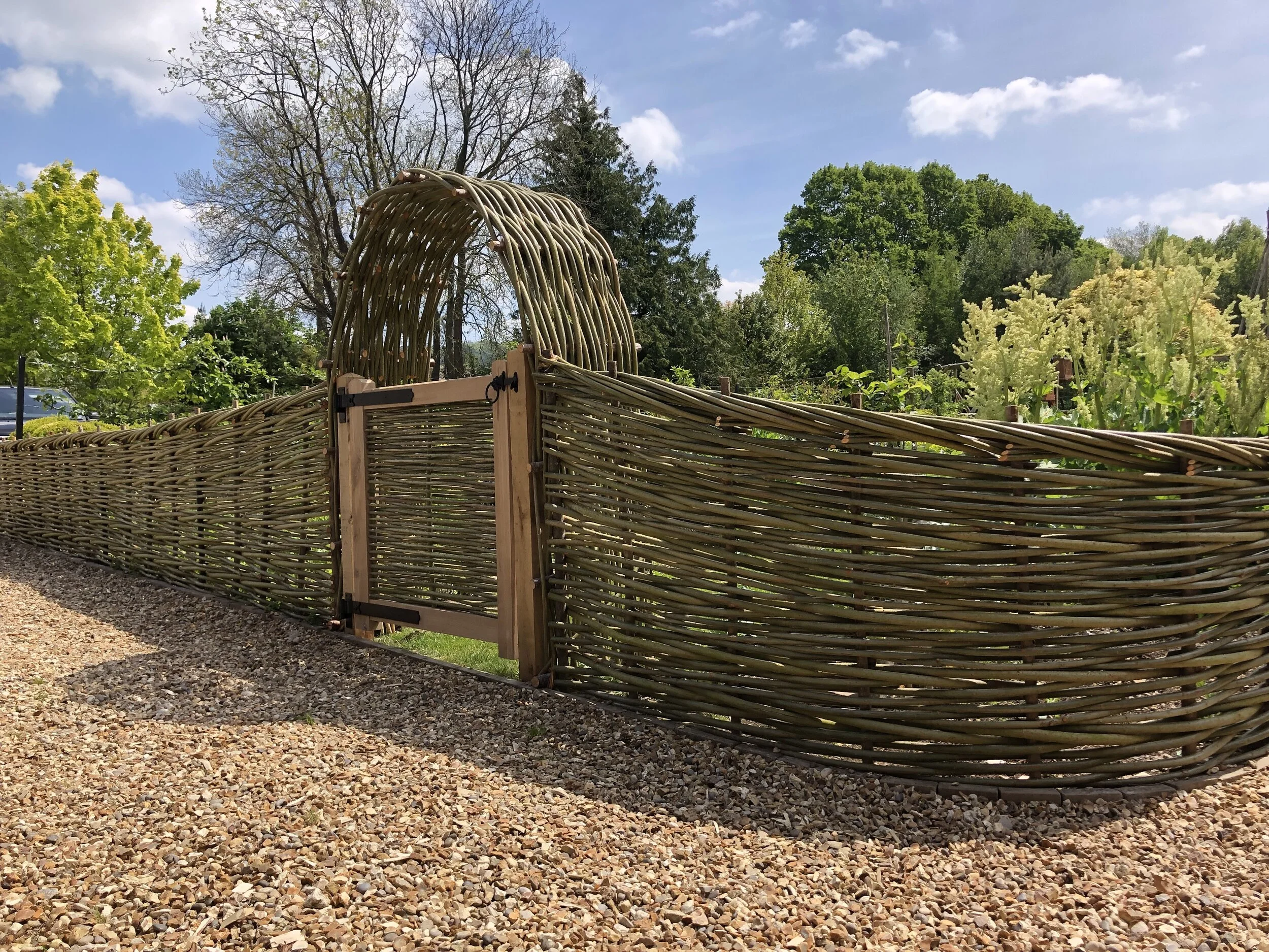 Woven Willow Gates & Arches - WonderWood