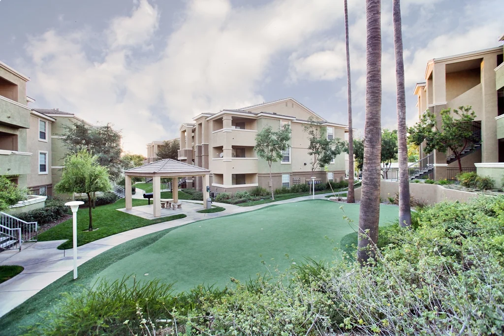 Stone Canyon — St. Regis Properties