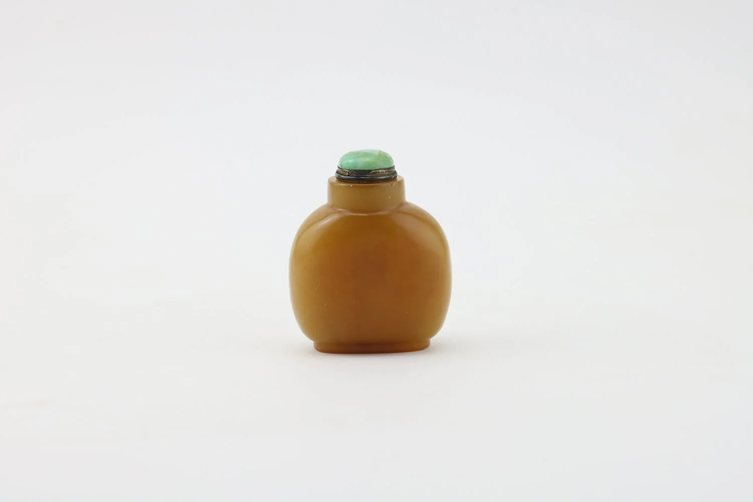 Snuff & Stuff: The Art & Elegance of Snuff Bottles — Uno Langmann ...