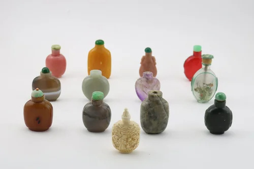Snuff & Stuff: The Art & Elegance of Snuff Bottles — Uno Langmann ...