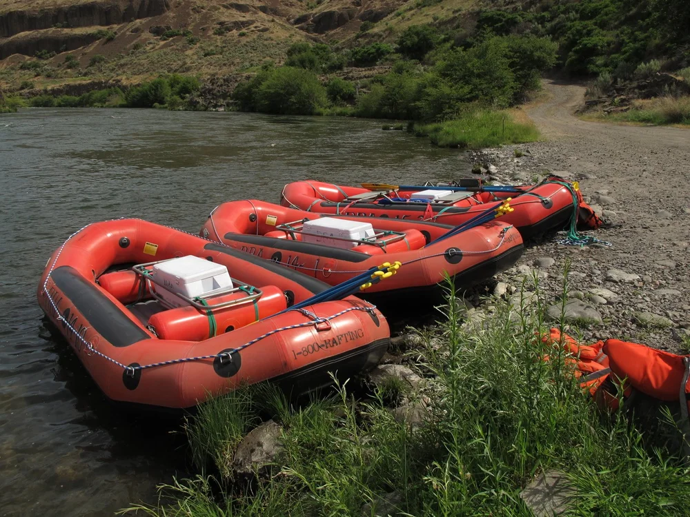 Whitewater Rafting Rentals - Deschutes River Adventures — Deschutes ...