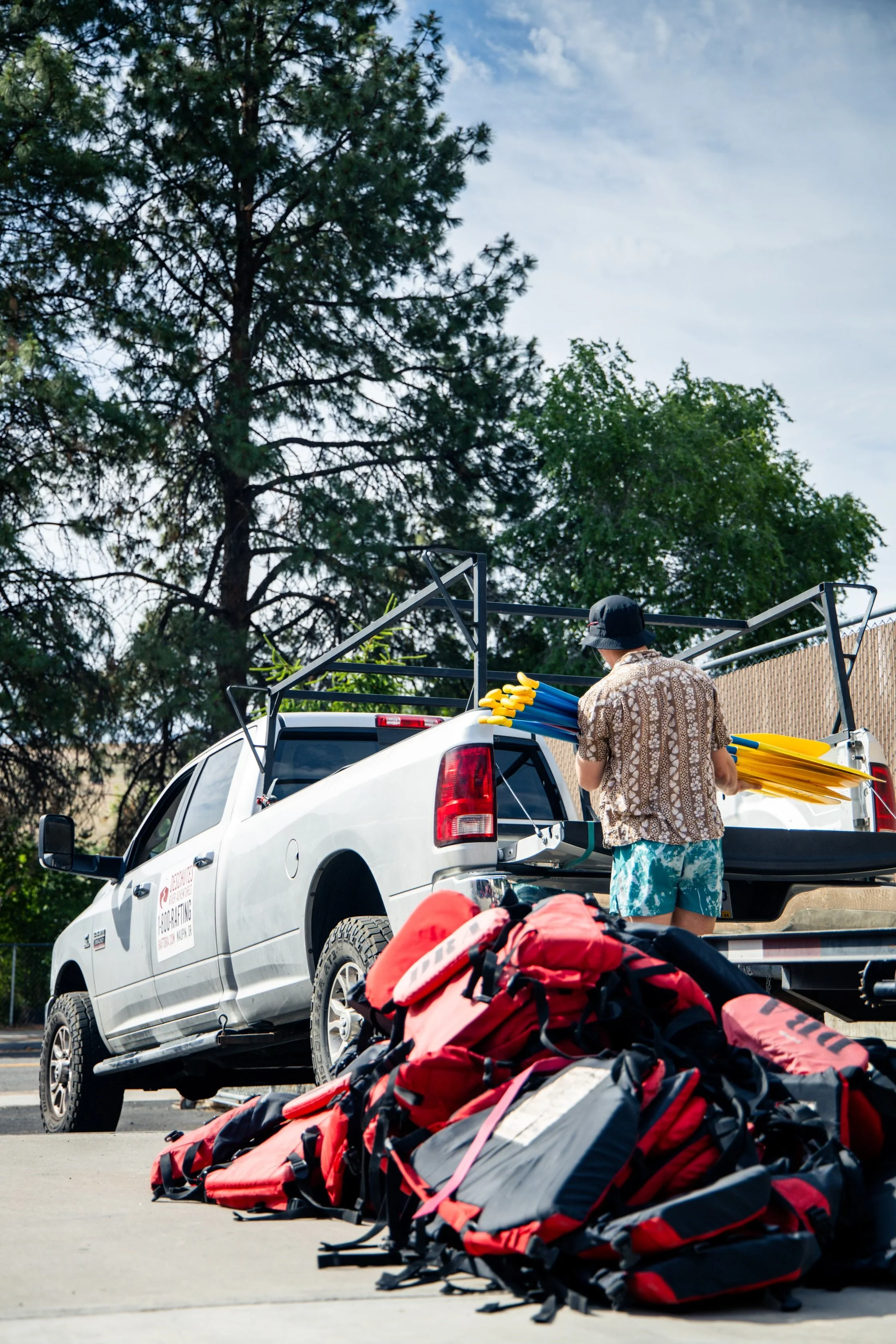 Deschutes White Water Rafting | Single-Day Rentals | Maupin, OR ...