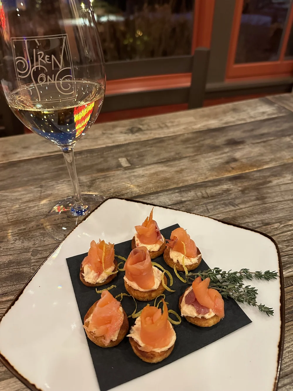 Valentine's Day Sweetheart Special 5- Course Wine Dinner — Siren Song Wines