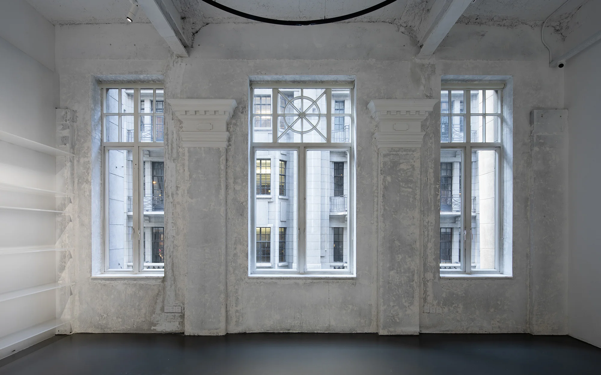 Gallery Space - SGA 沪申画廊