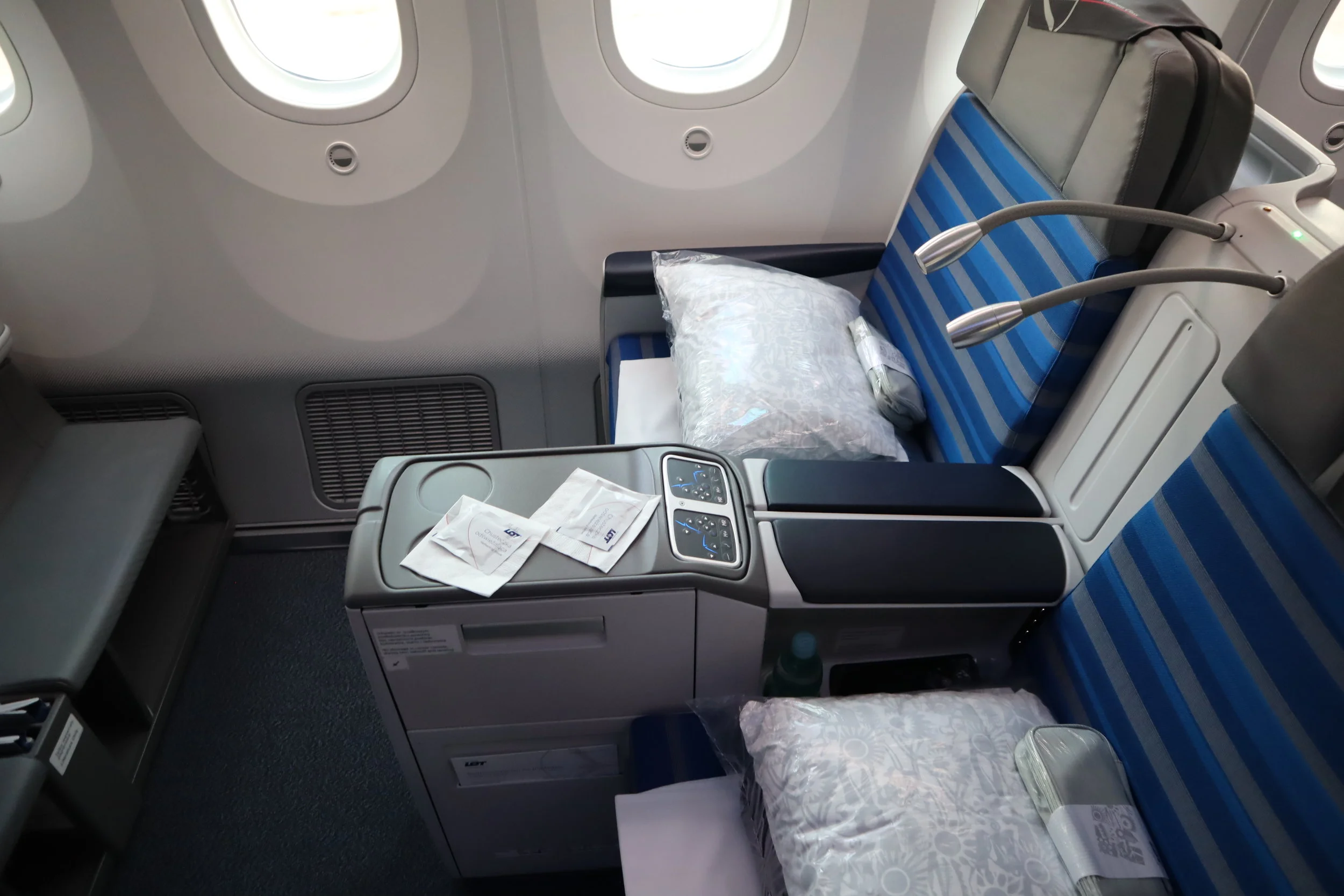 Review: LOT Polish Airlines Business Class Warsaw to Toronto | Prince ...