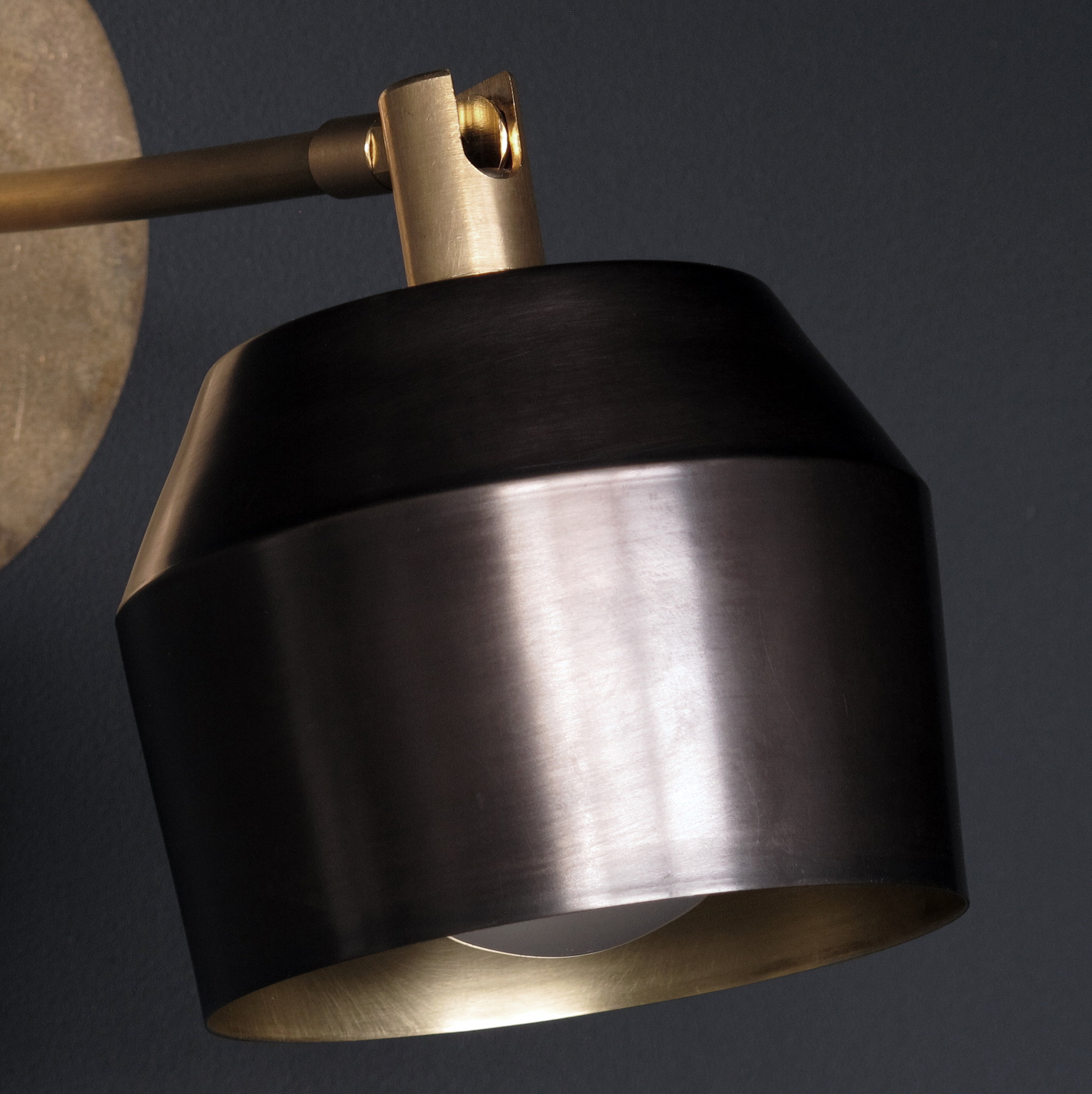 FORCHETTE LONG SCONCE — MATERIA DESIGNS