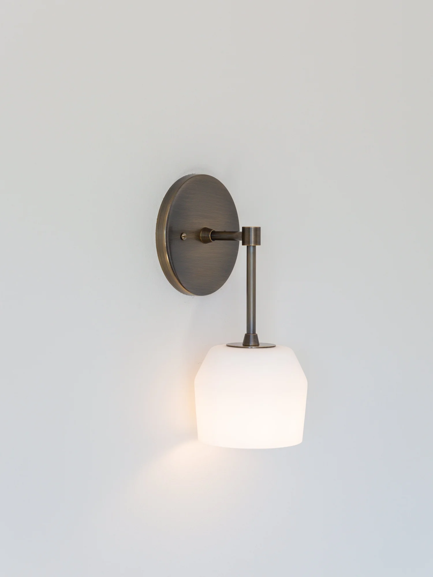 Materia Forchette Lighting | Sconce I | Porcelain and Brass