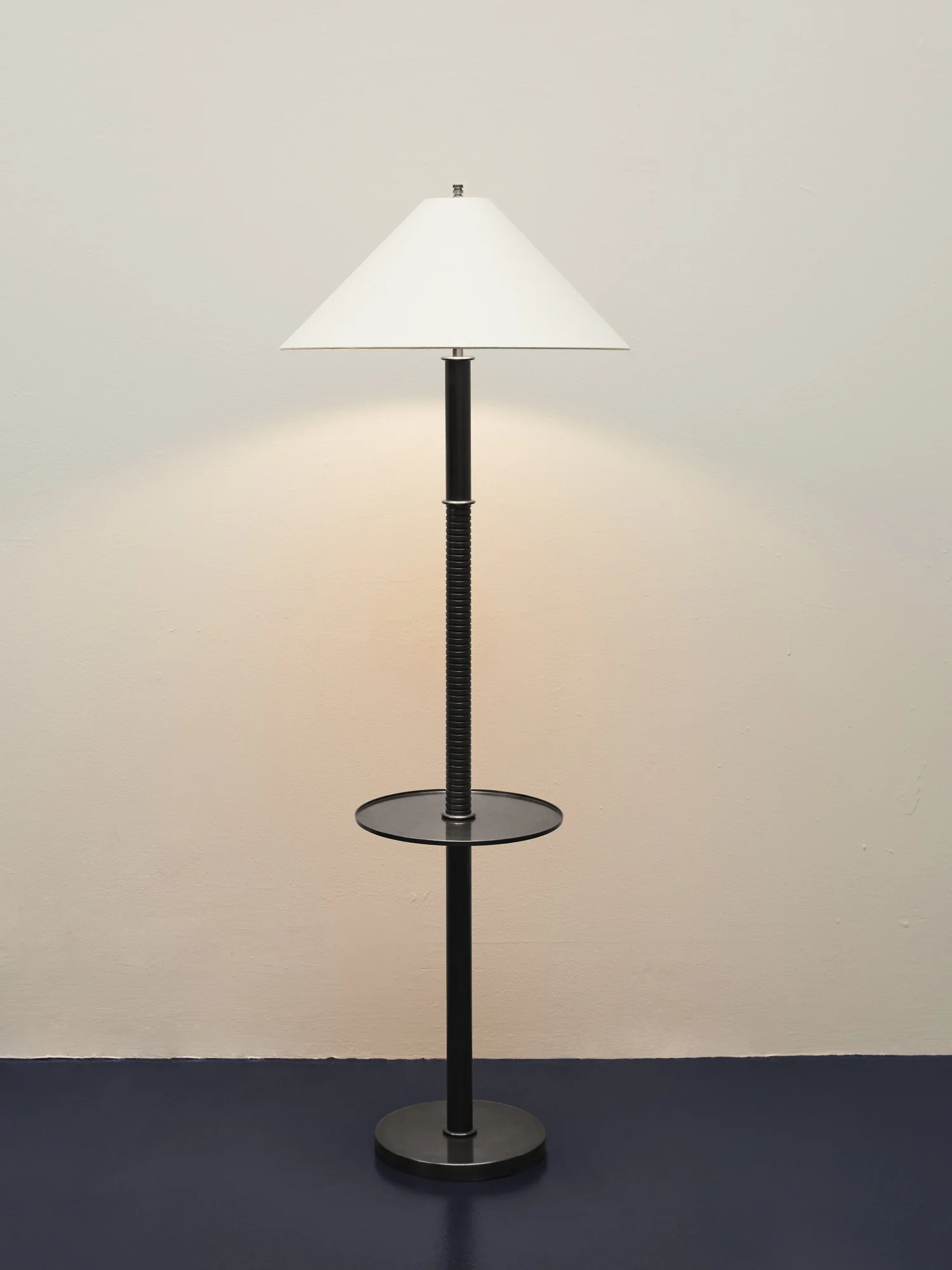 Materia Toro Lighting | Table Lamp | Porcelain, Glass and Brass