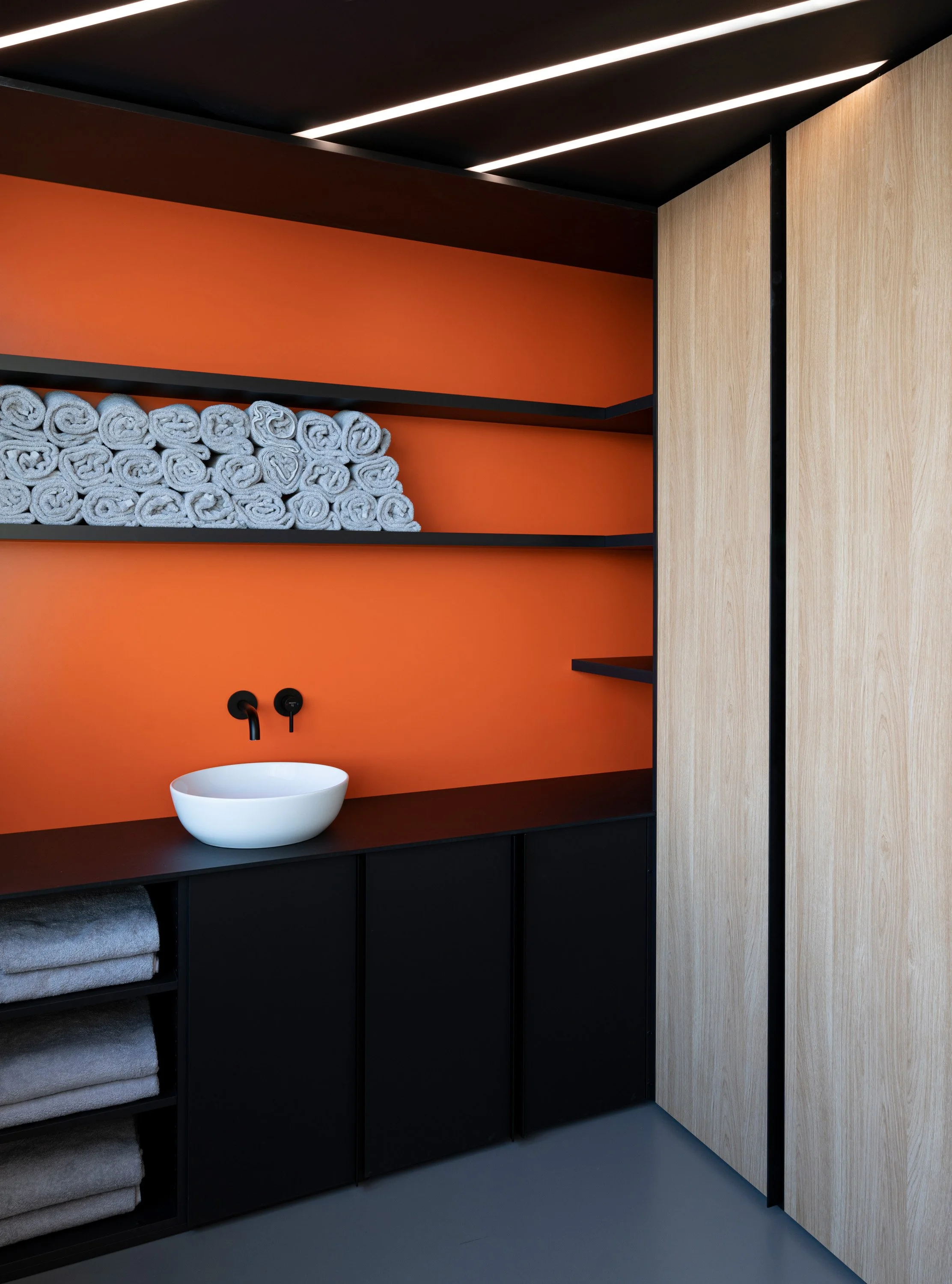 Greifs — SEBASTIAN ZENKER INTERIOR