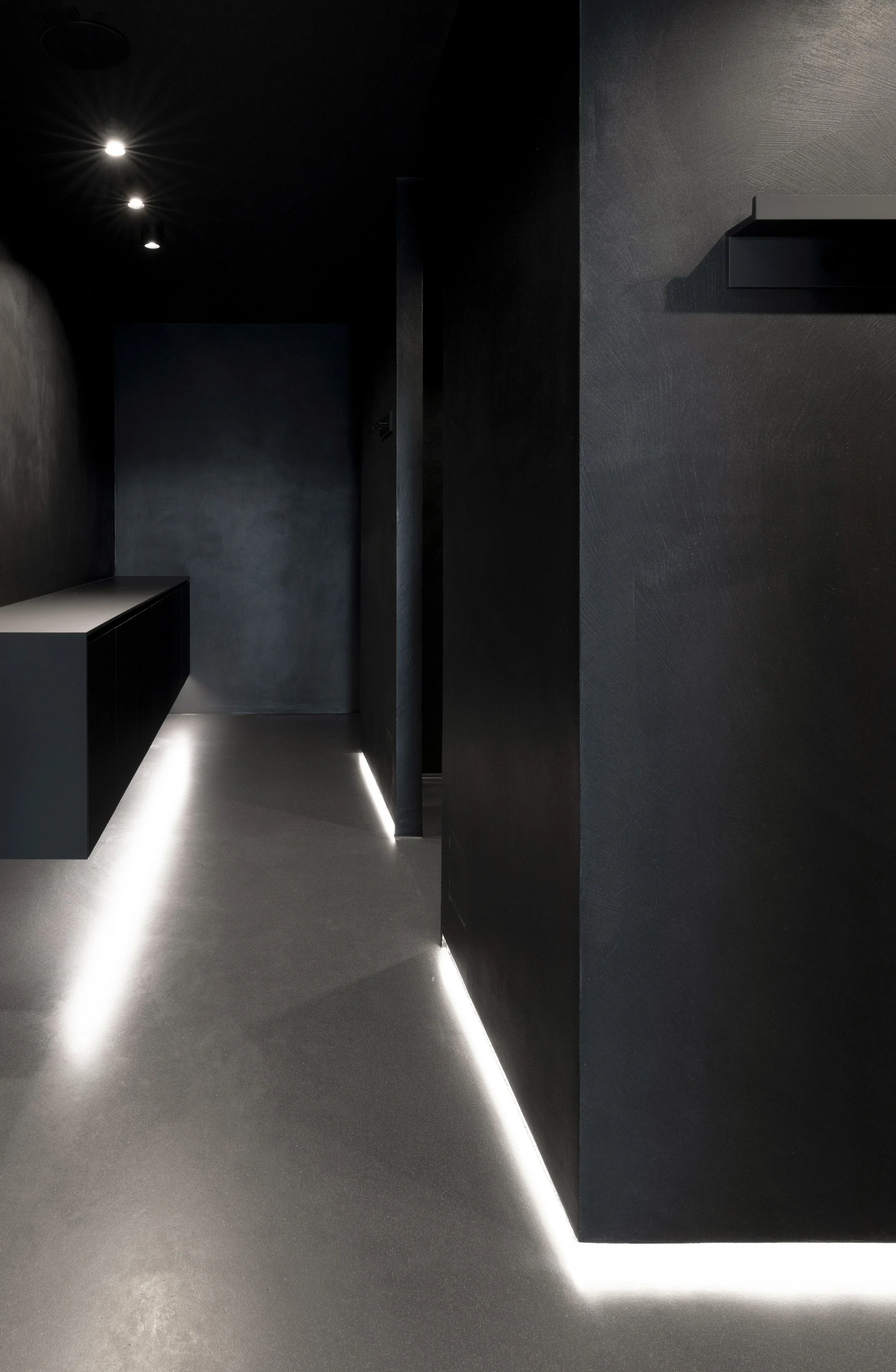 Greifs — SEBASTIAN ZENKER INTERIOR