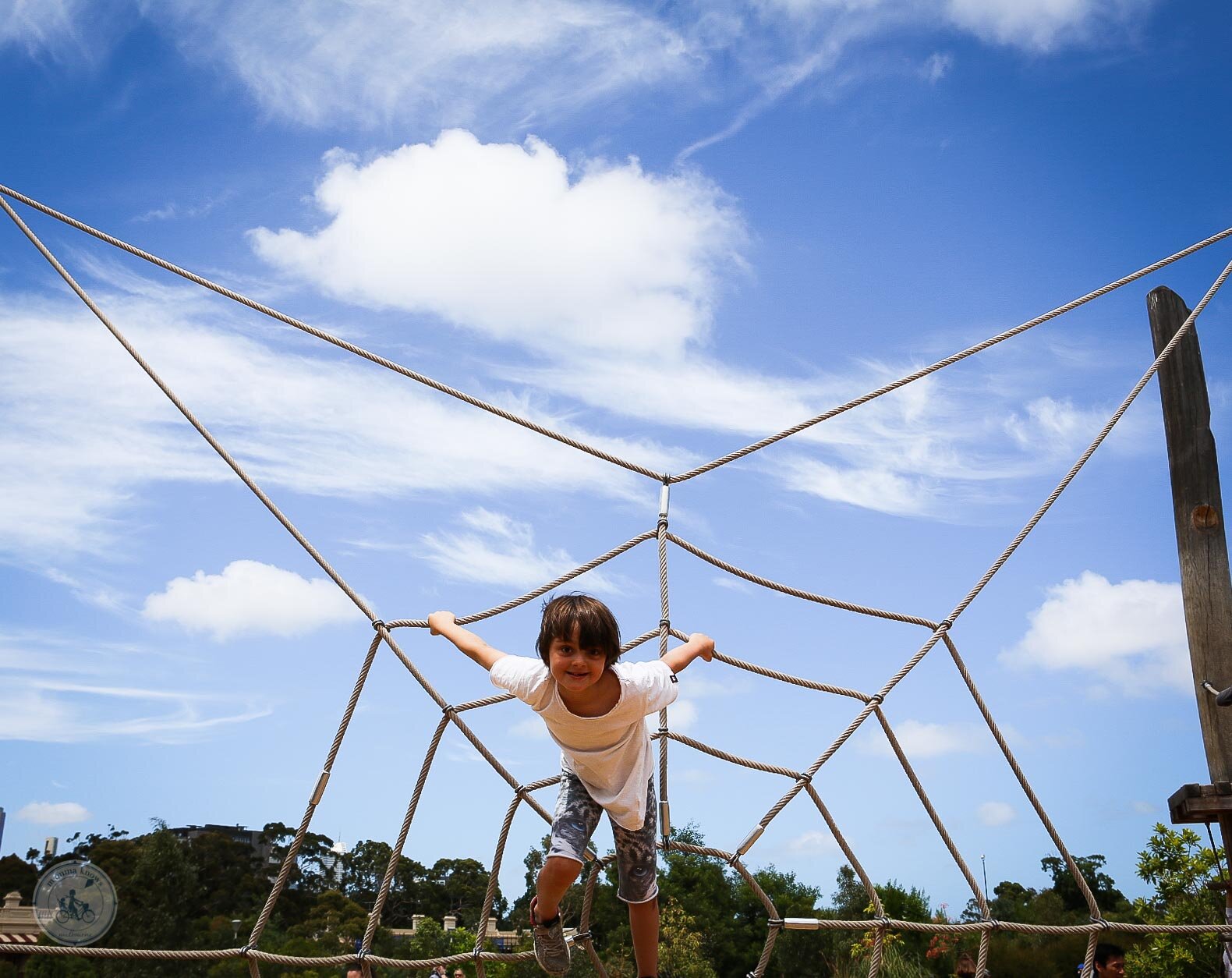 royal park 'nature play' playground, parkville — mamma knows melbourne