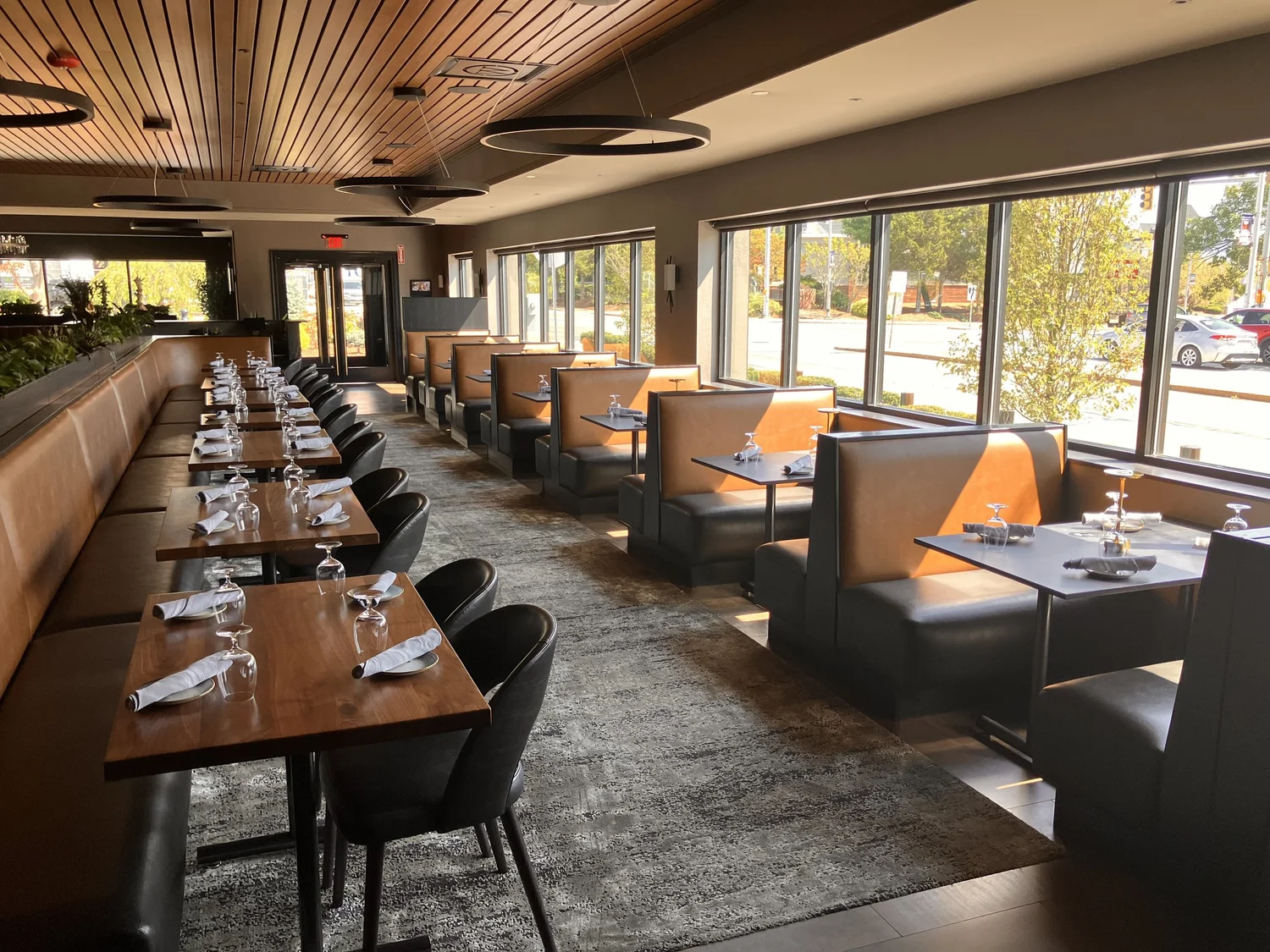 Seating & Tables — Boston Showcase Company