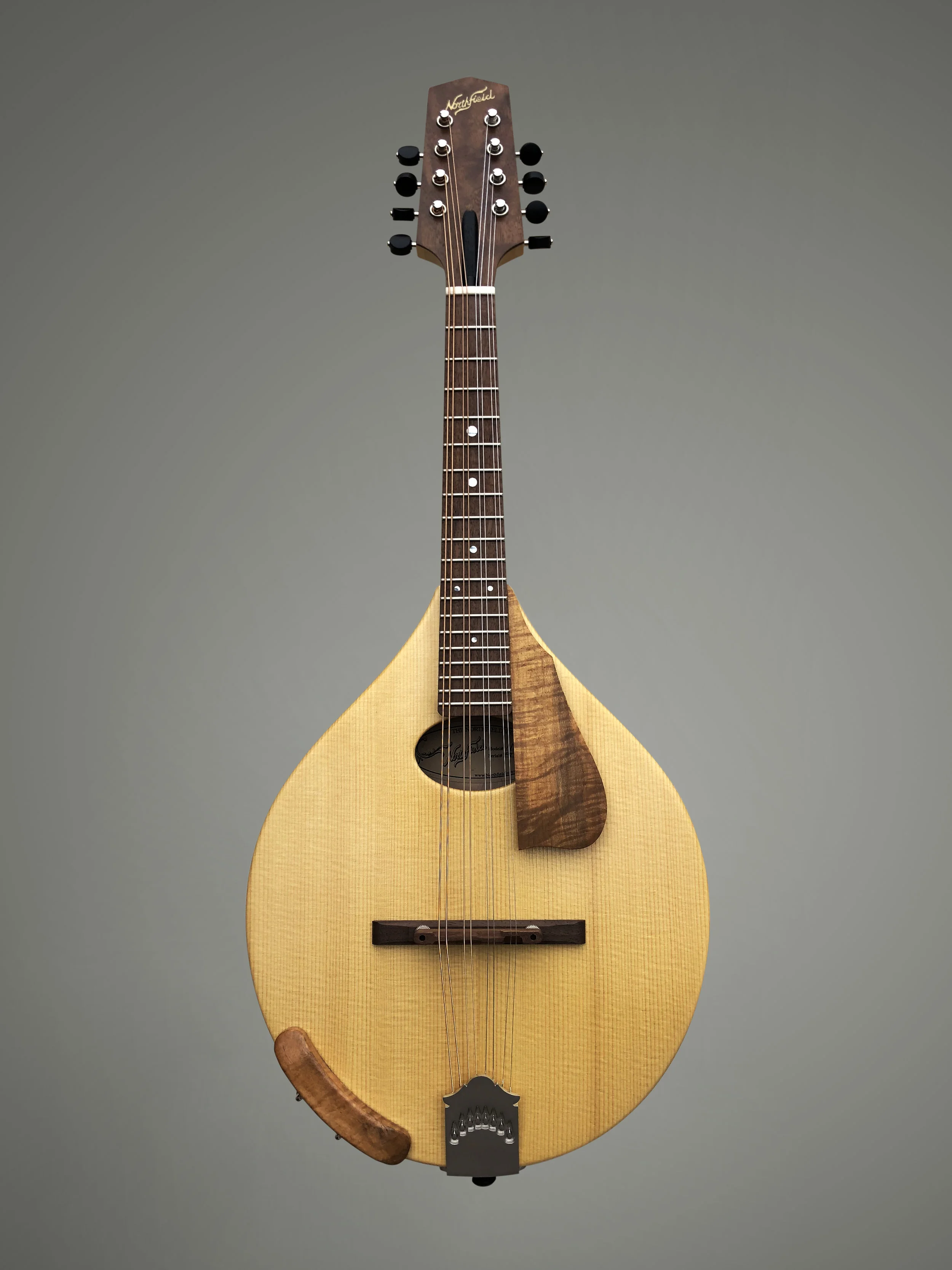 The Calhoun — Northfield Mandolins
