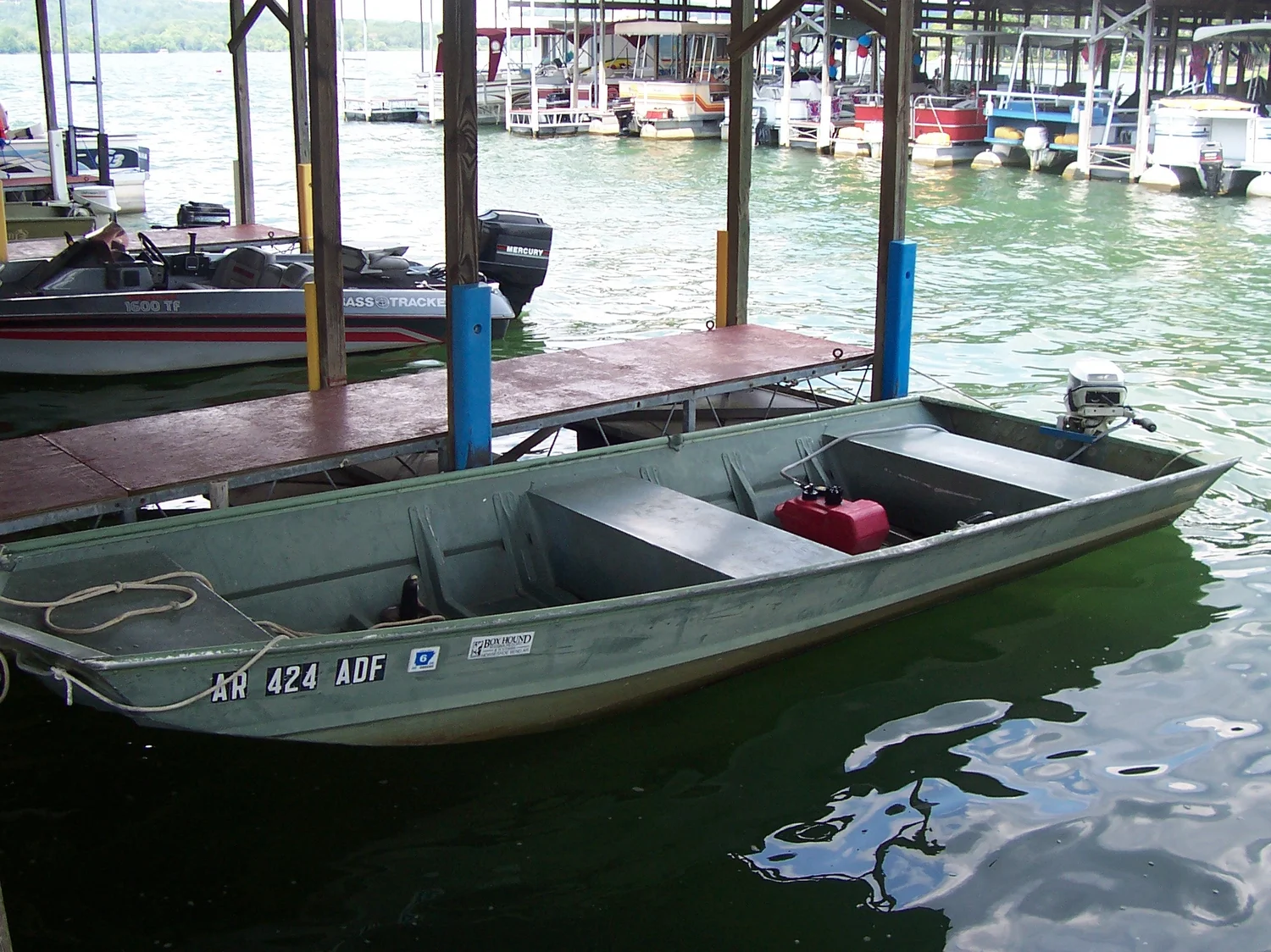 Boat Rentals — Box Hound Marina, Resort and RV Park