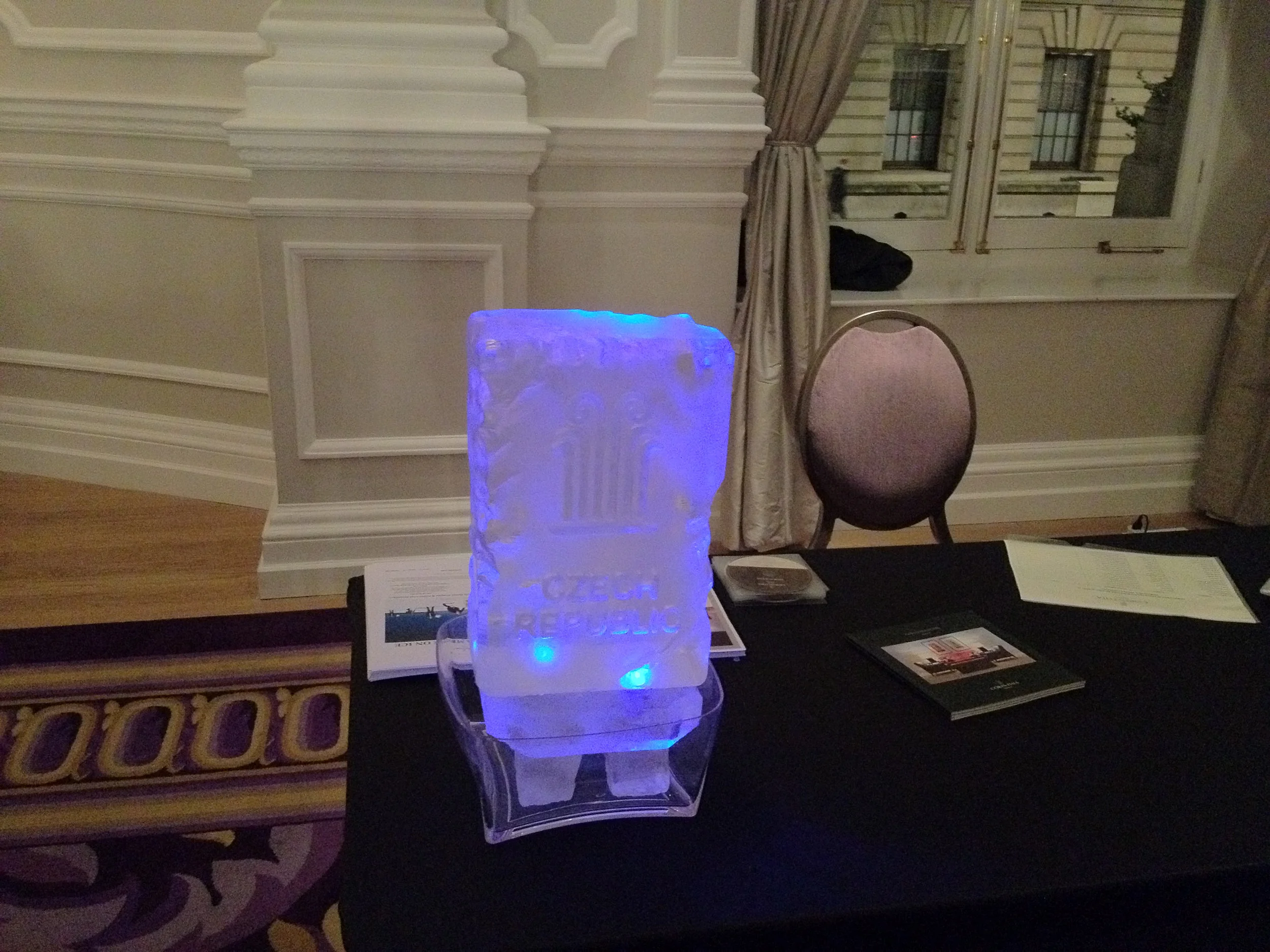 Ice Tables Gallery — All About Ice Europe
