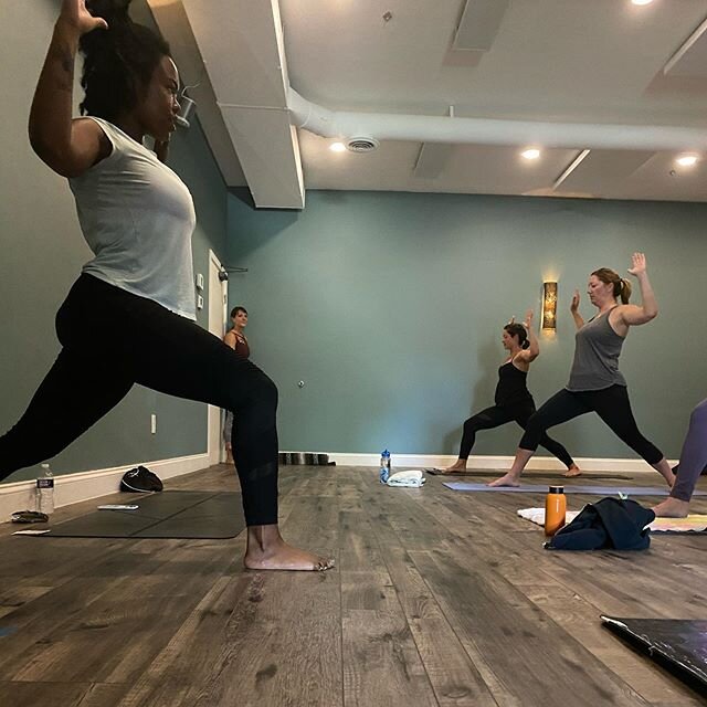 Roots Yoga