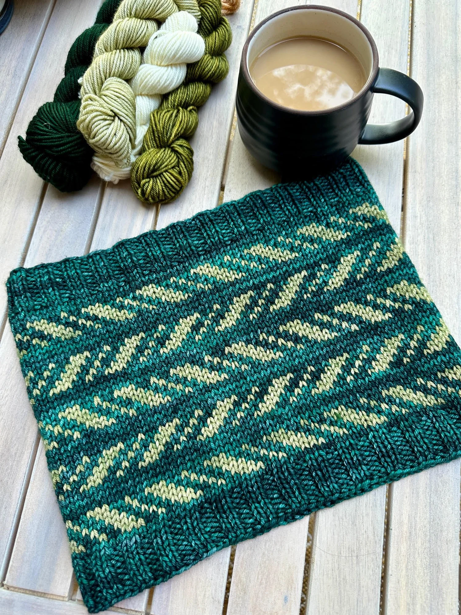 The Nifty Knitter - Color Work 101 Hat or Cowl