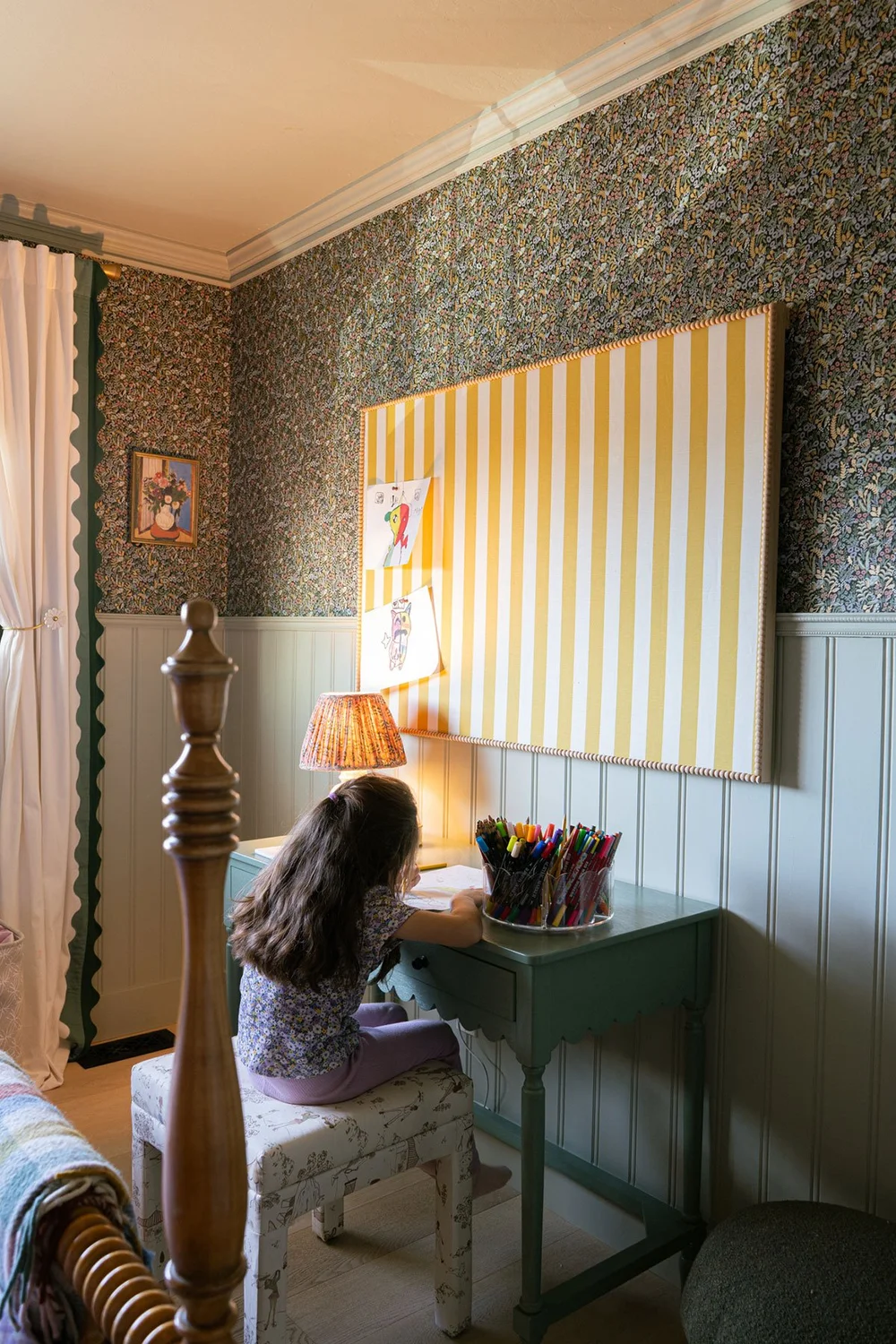 Custom Pin Board DIY (An Easy, Budget-Friendly Project for Kids’ Art ...