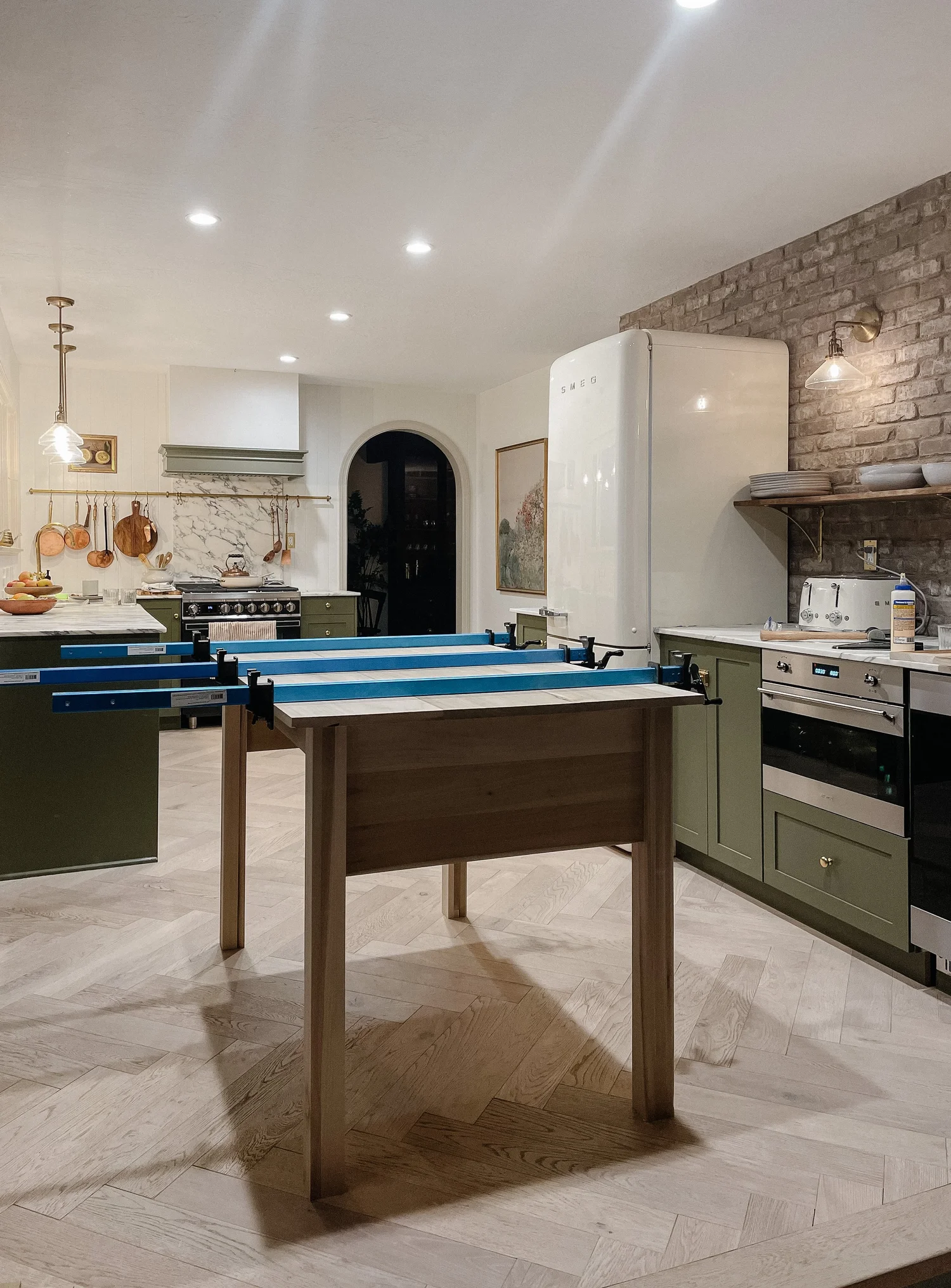 The kitchen table of my dreams - How we build our kitchen island ...