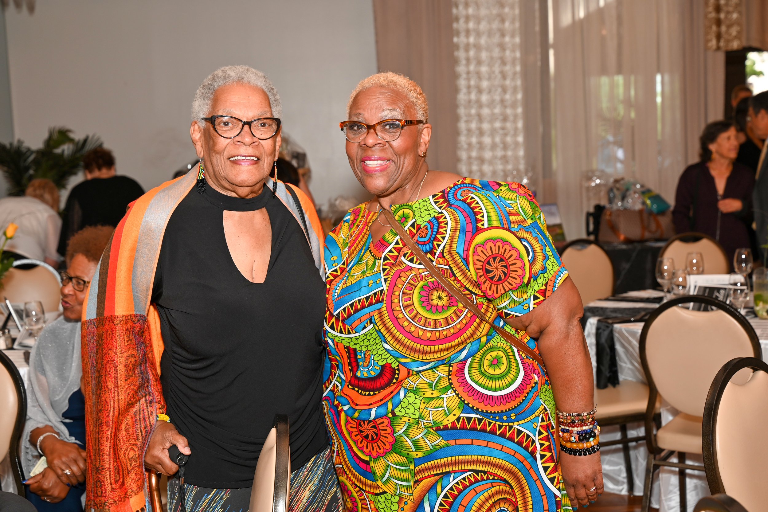 Gala Photos — OIC OF NEW BRITAIN