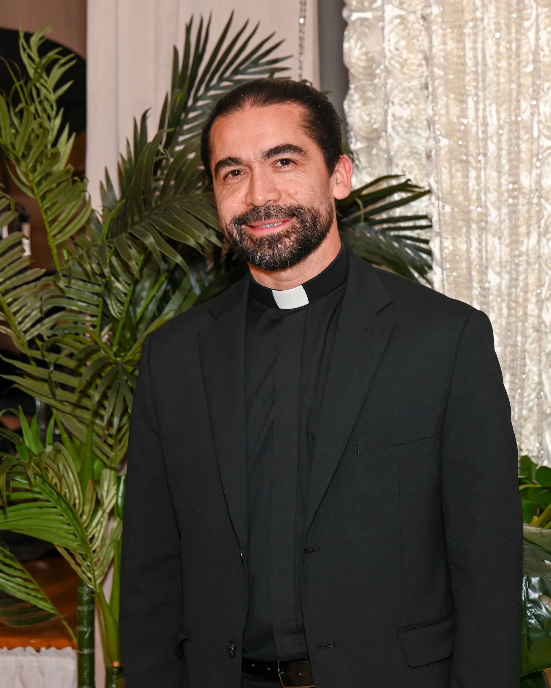 Gala Photos — OIC OF NEW BRITAIN