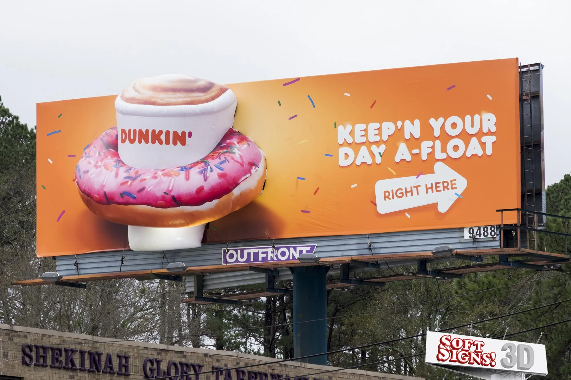 Dunkin Donuts — Soft Signs 3D - 3D Billboards - 3D Inflatable ...