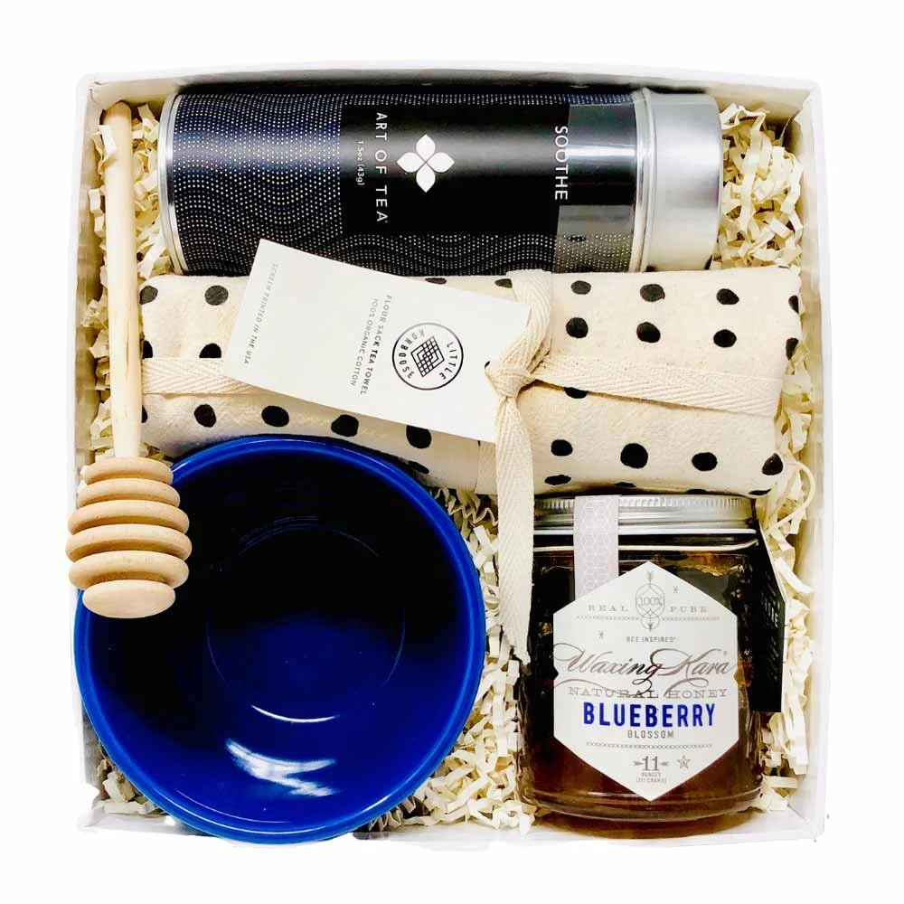 Shop New Homeowner Curated Housewarming Gift Boxes | MerakiGold