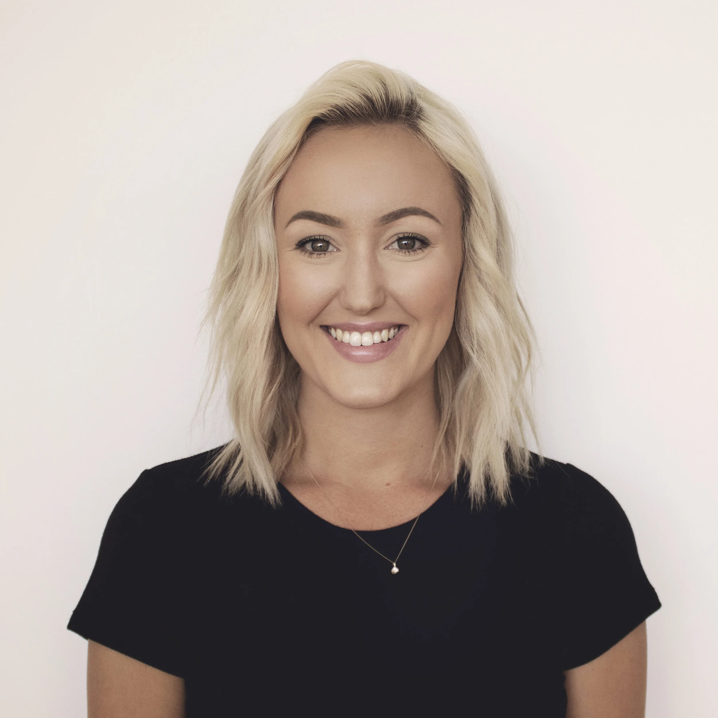 Verde Salon - Welcome