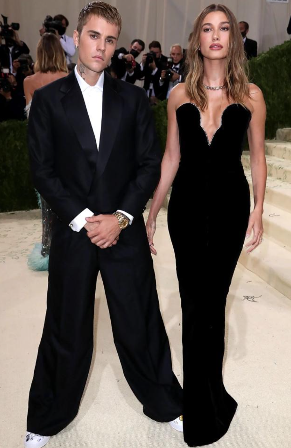 Hailey Bieber’s Met Gala Looks Through The Years: — THE EDGE