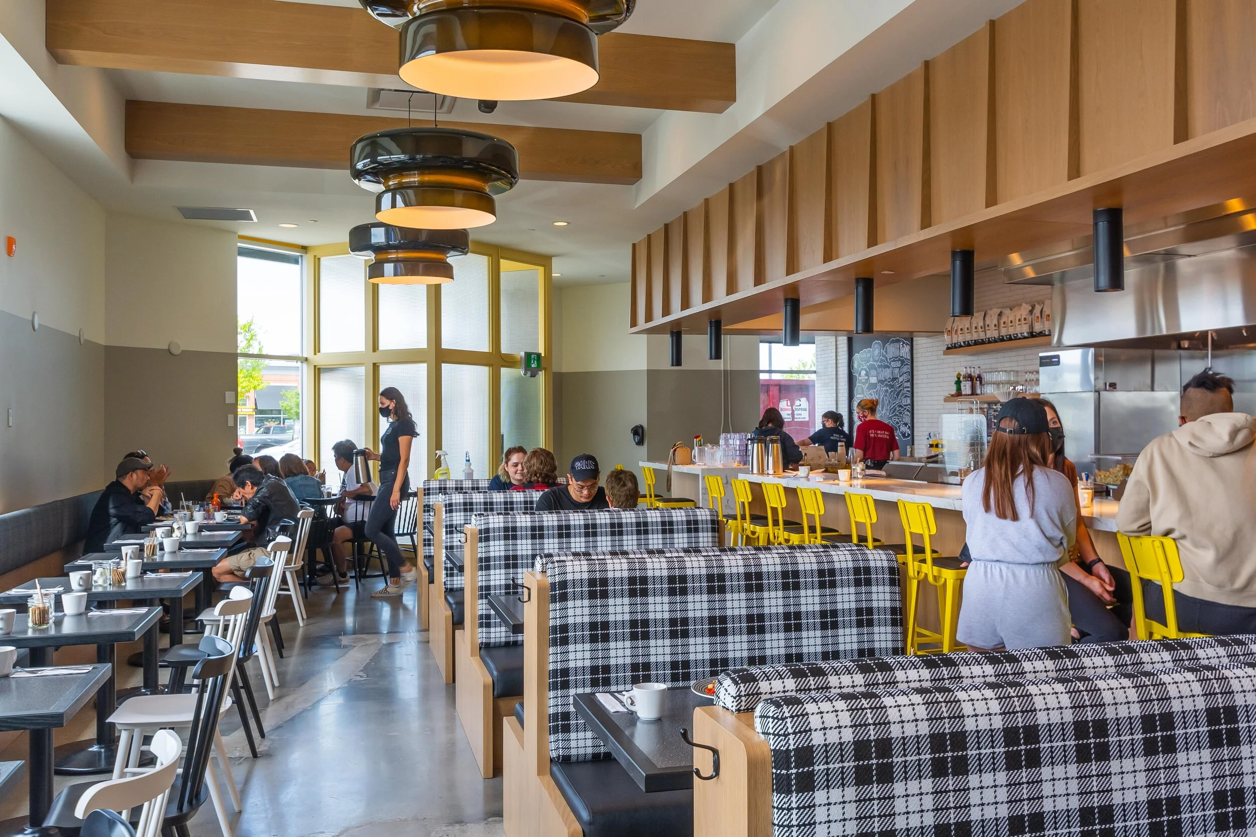 EDMONTON — The Bro'Kin Yolk