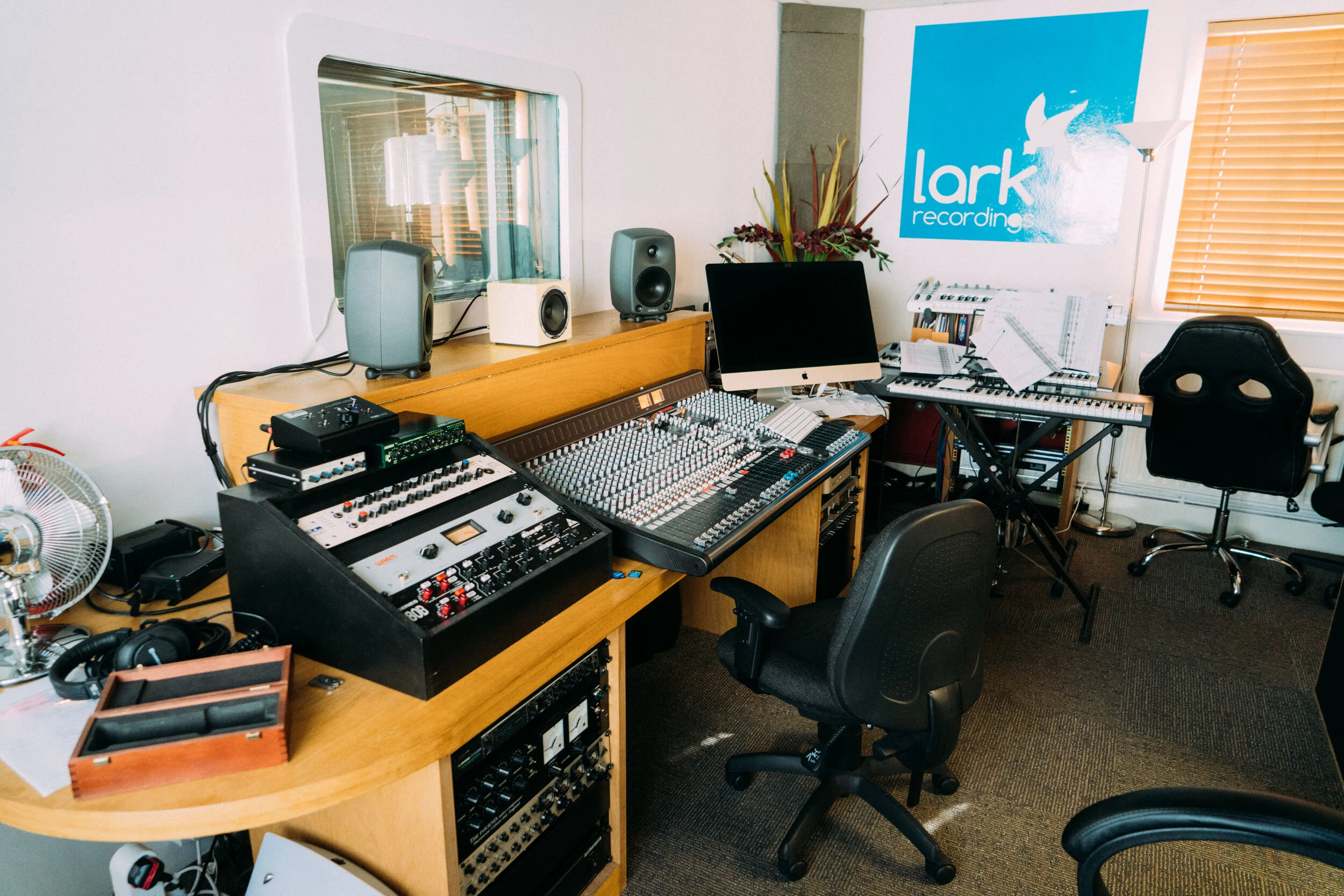 https://www.larkstudiosguildford.com/blog