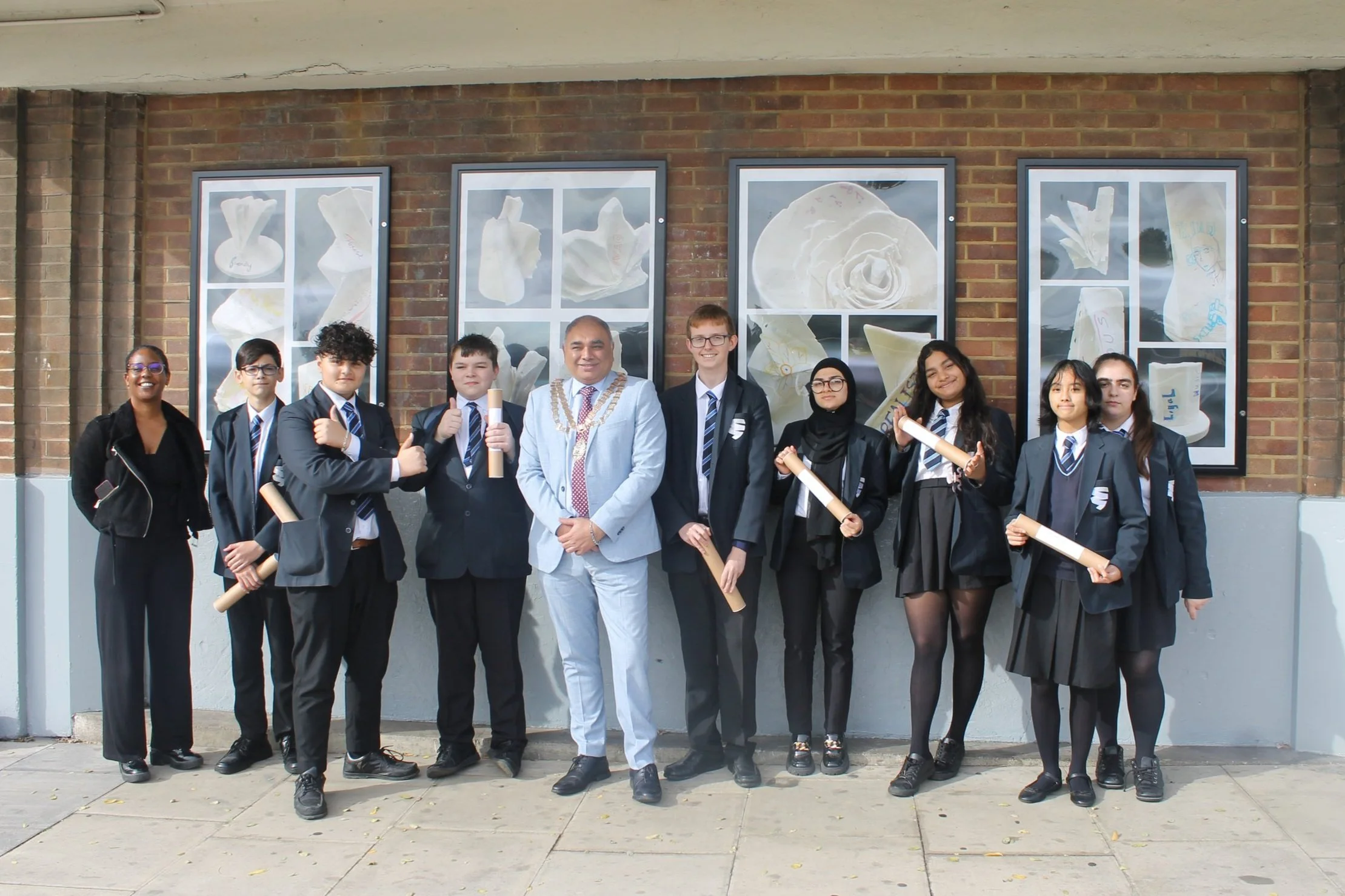 Feltham Station Gallery — Feltham Arts