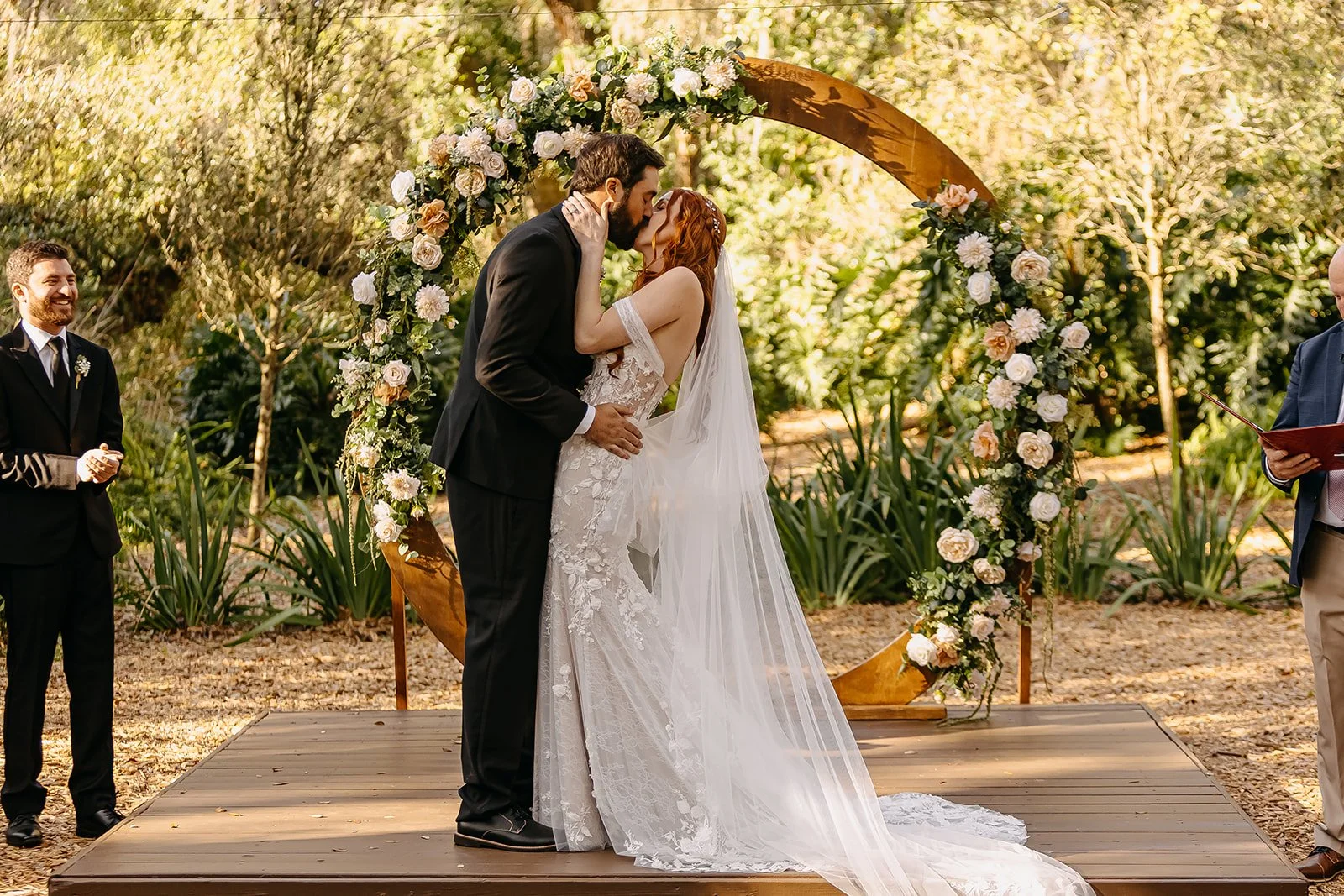 Taryn + Alex's Cross Creek Ranch Wedding — Rad Red Creative - Tampa Bay ...