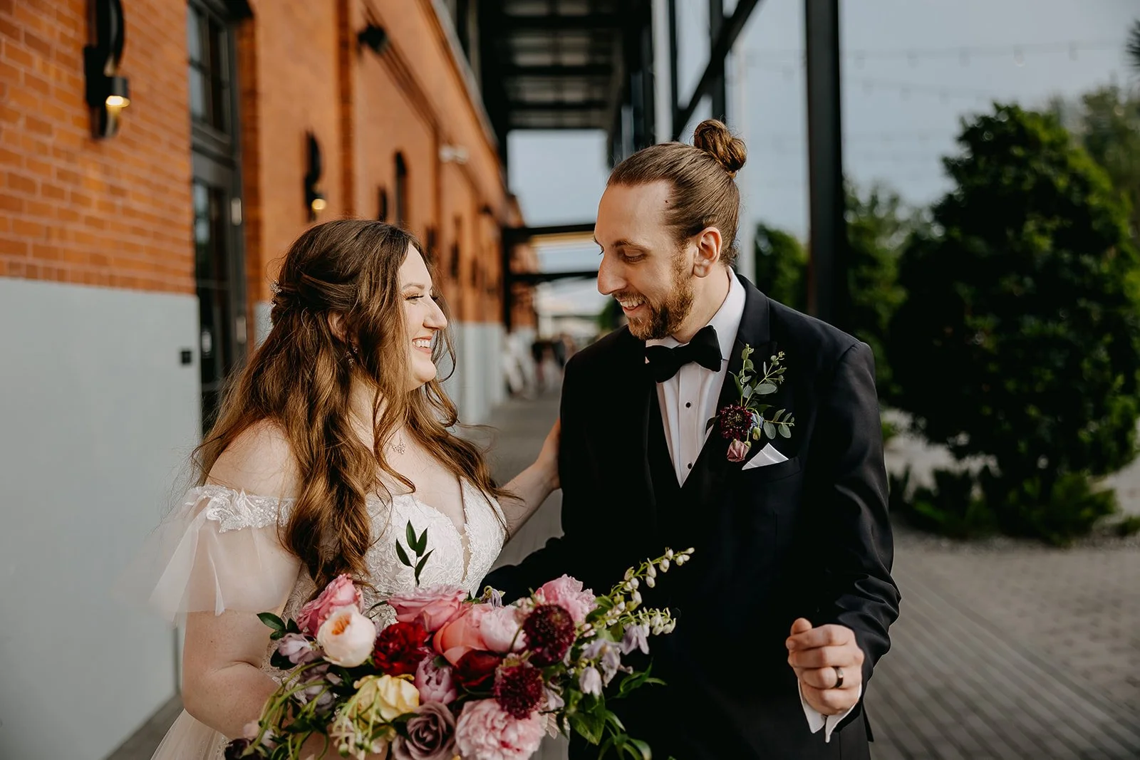 Erin & Ryan’s Armature Works Wedding — Rad Red Creative - Tampa Bay ...
