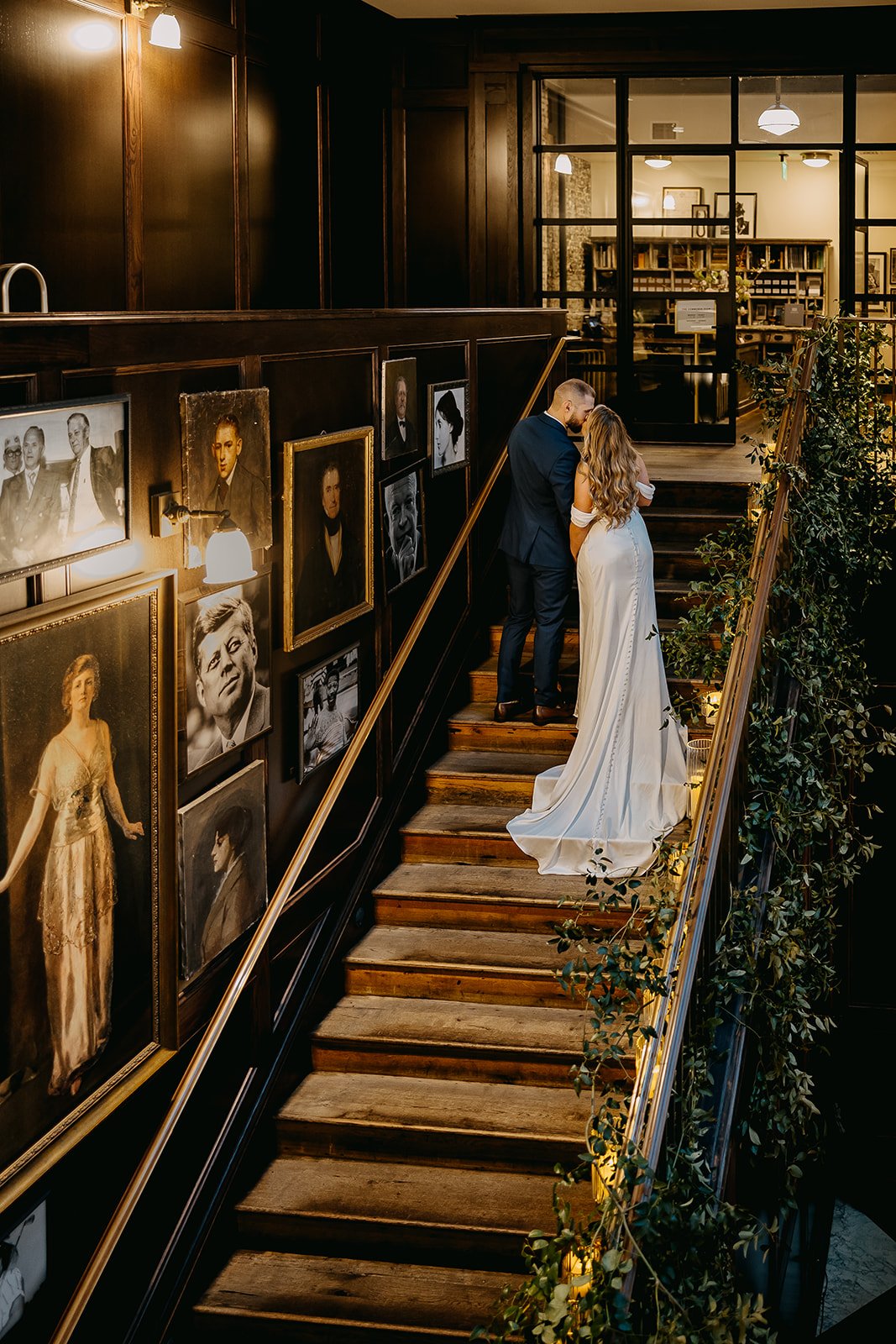 Nicole & Eric’s Oxford Exchange Wedding — Rad Red Creative - Tampa Bay ...