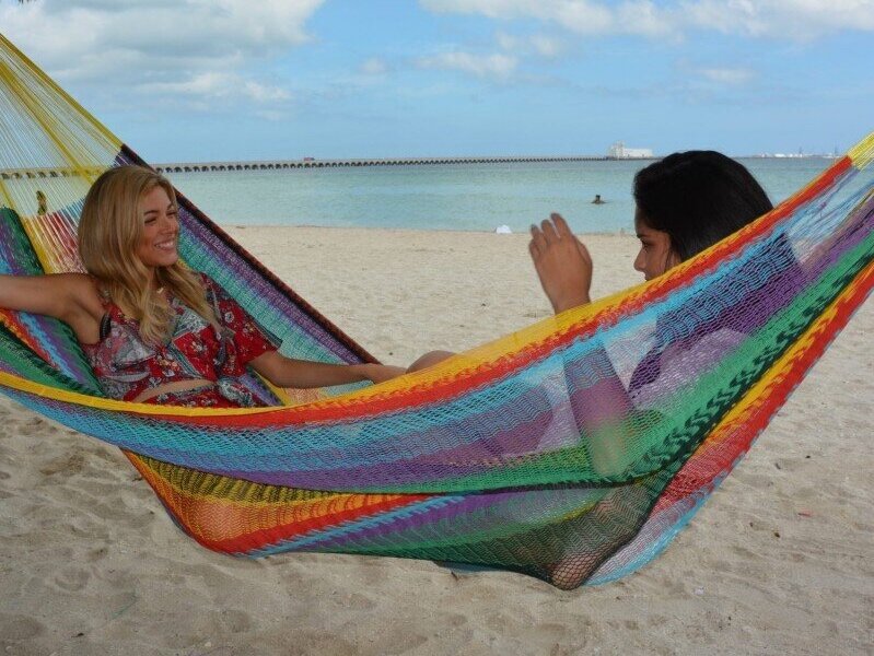 MEET THE ARTISANS — Hangloose Hammocks Hawaii