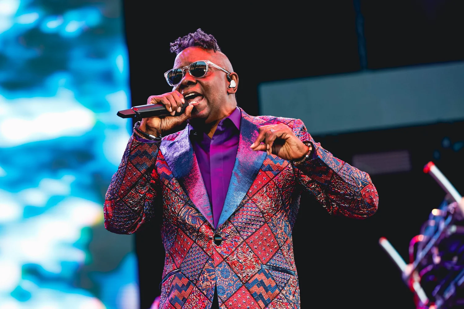 Earth Wind & Fire's Philip Bailey Returns Home with Purpose and Unity ...
