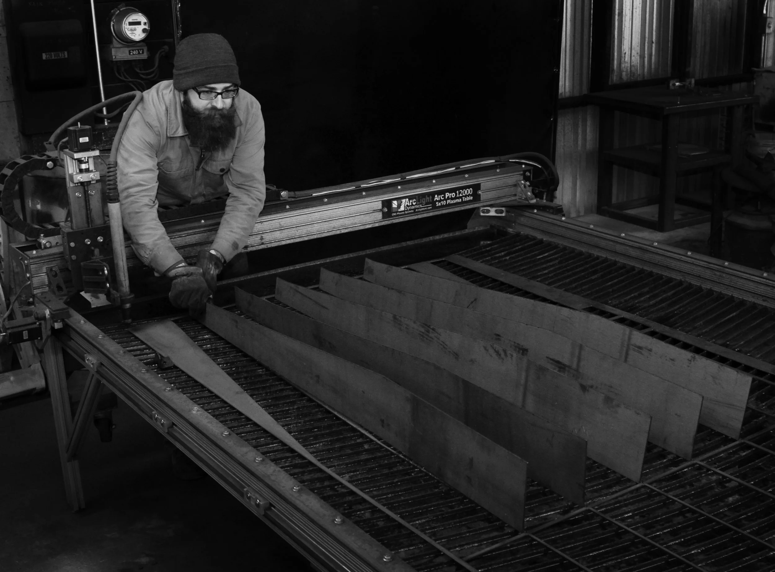 Boling Brothers - Meet the advertisers — HOP UP