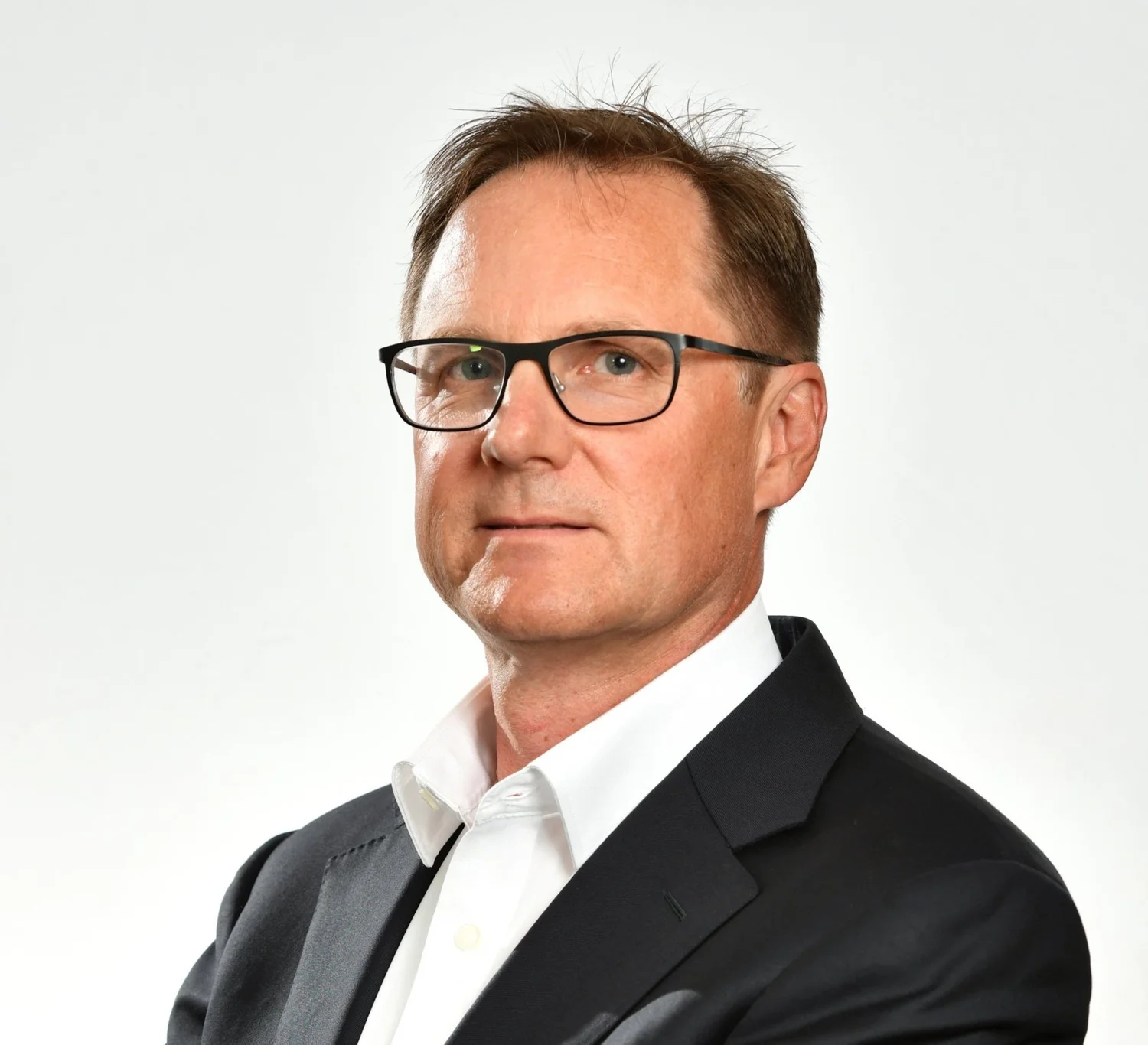 Profile - Michael Gray — Agentis Capital