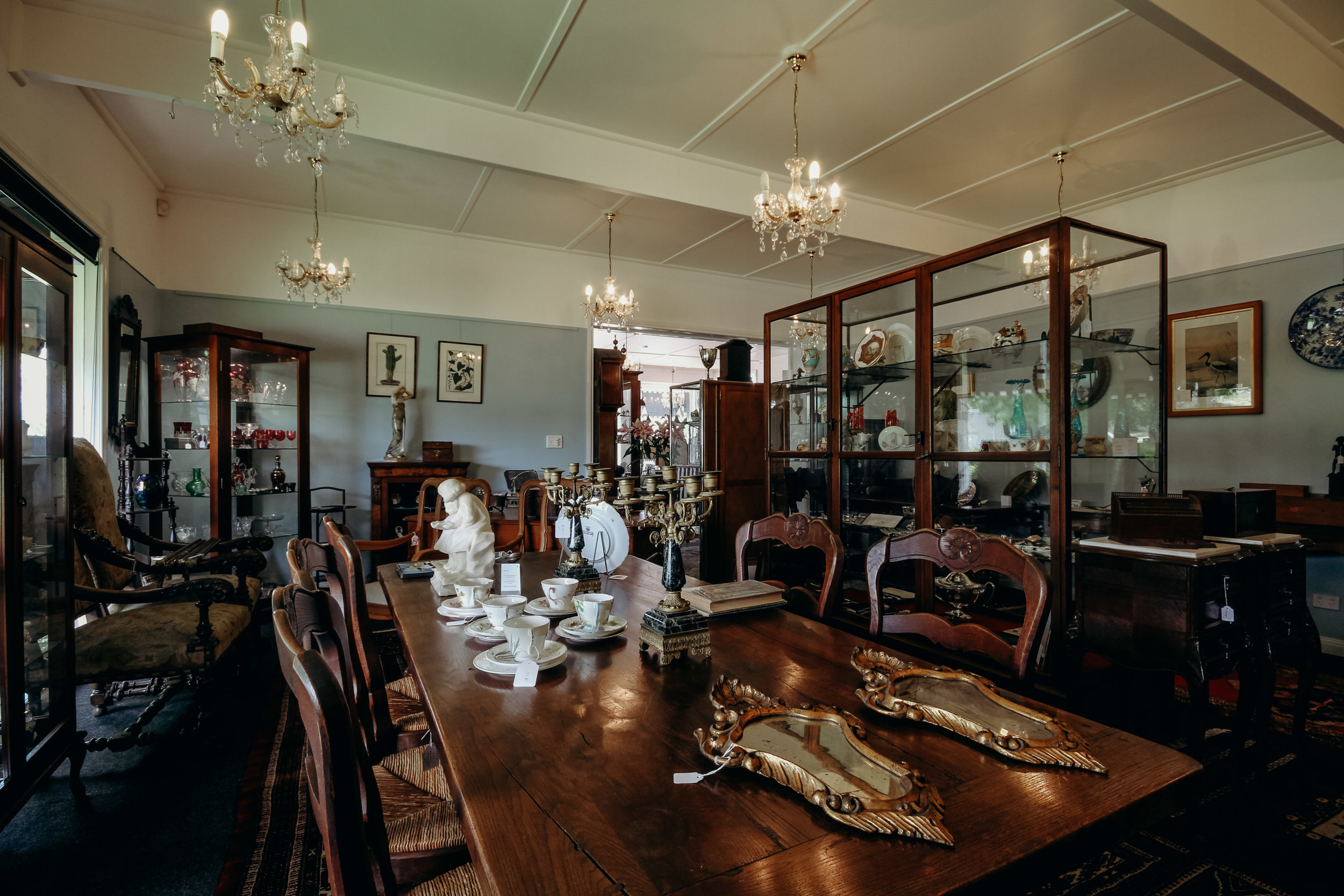 Range Antiques — The Field Guide