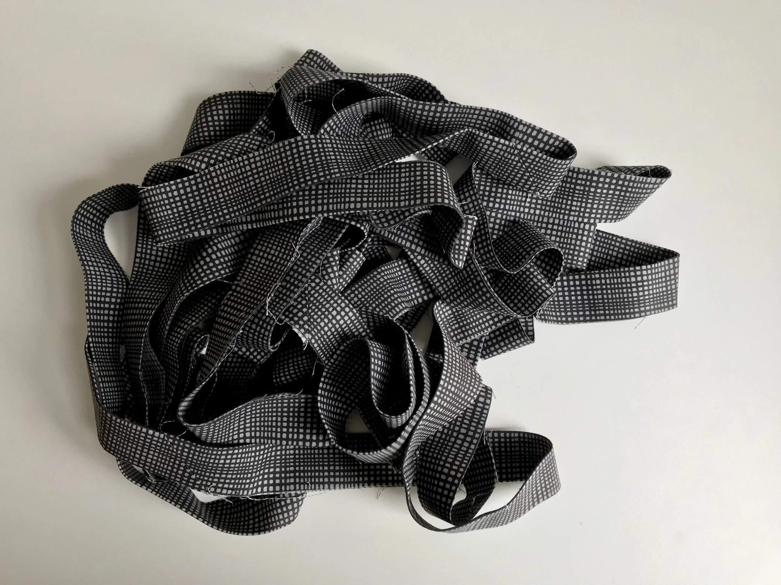 Tutorial: Binding herstellen und annähen — SpulenTango