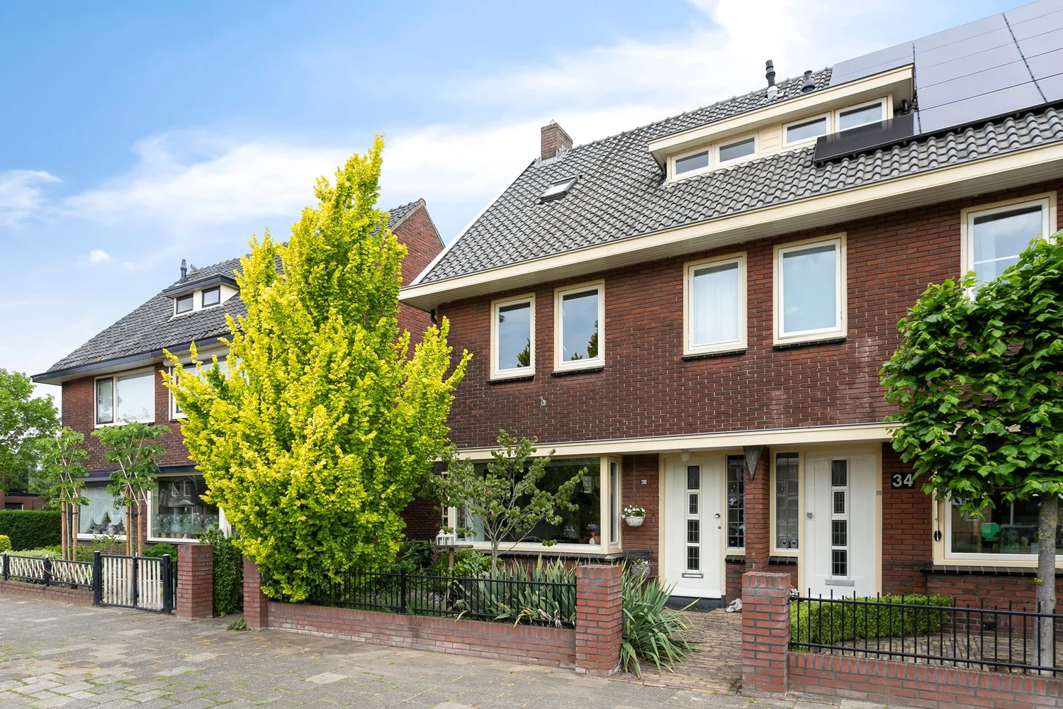 Expat Chronicles: how Dutch Houses are Different — Stitched in Color
