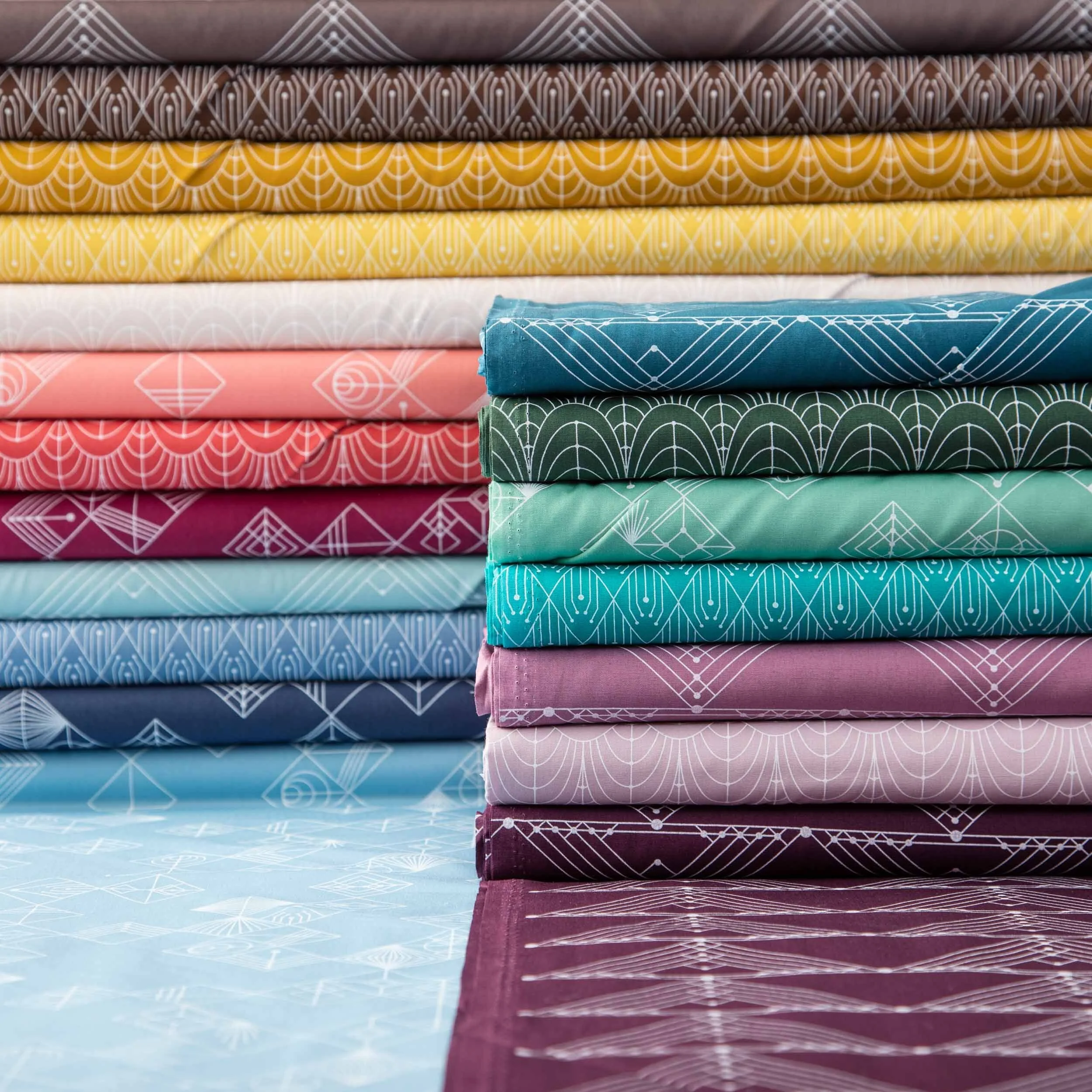 the High Contrast Ikat quilt — Stitched in Color