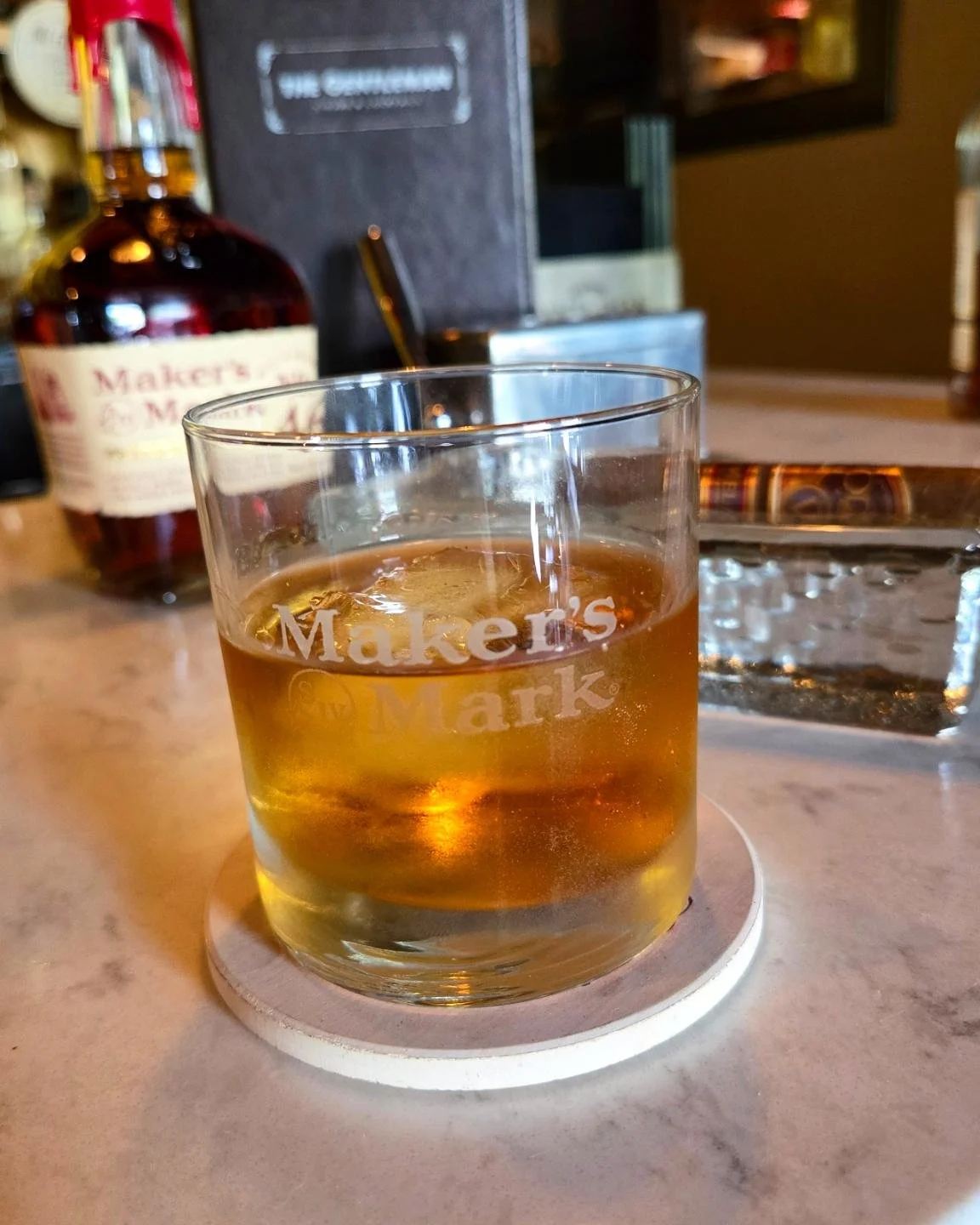 The Gentleman Cigar Lounge