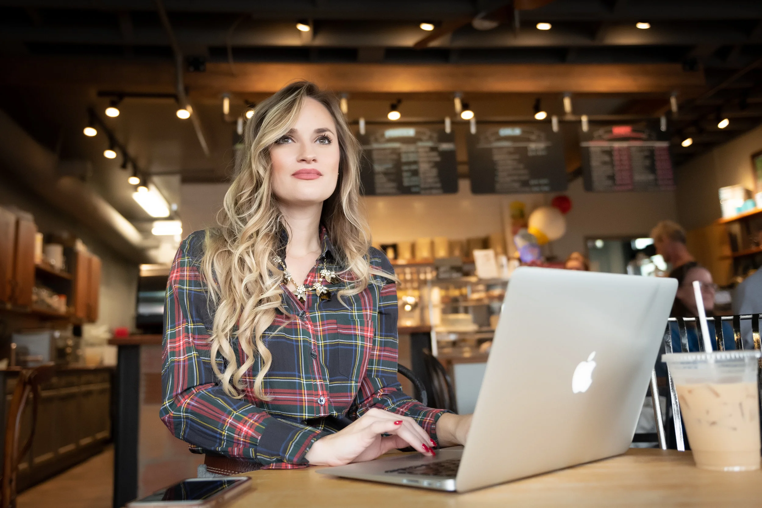 How to Dress Professionally for an Interview — Morrell's Armoire