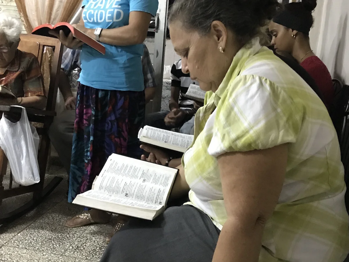 BIBLES — 360Serve