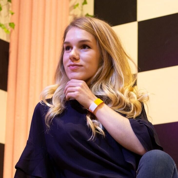 About — MELANIE YANG