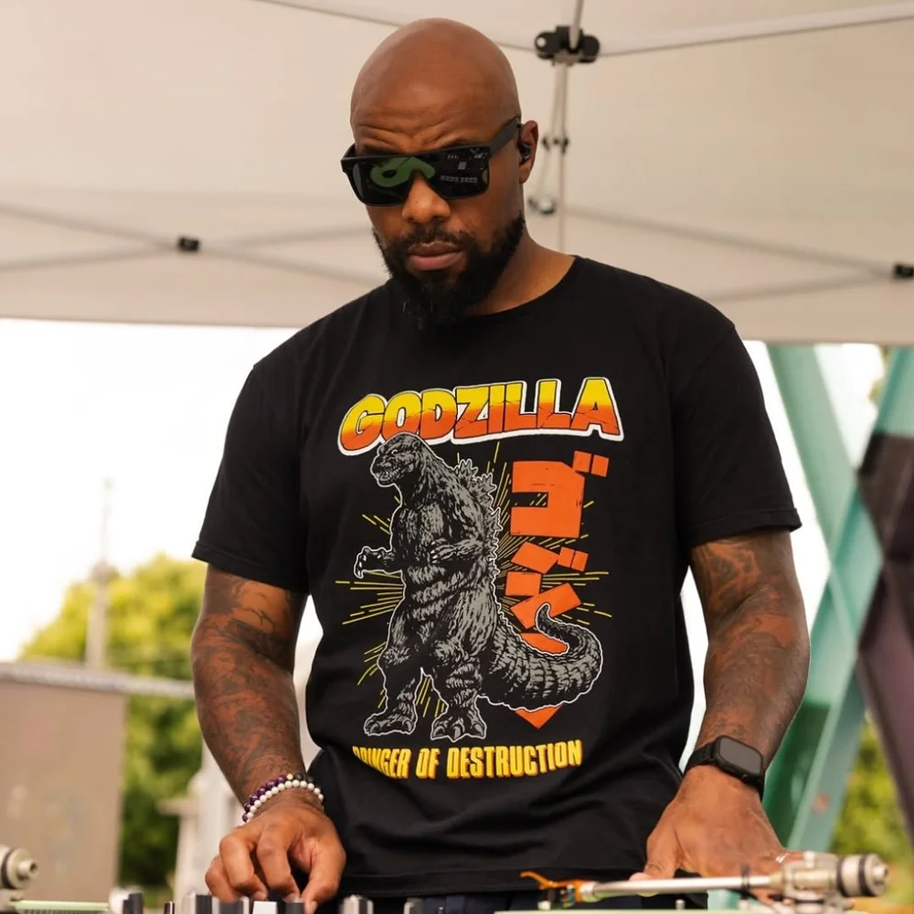 WQRT 99.1 FM Indianapolis