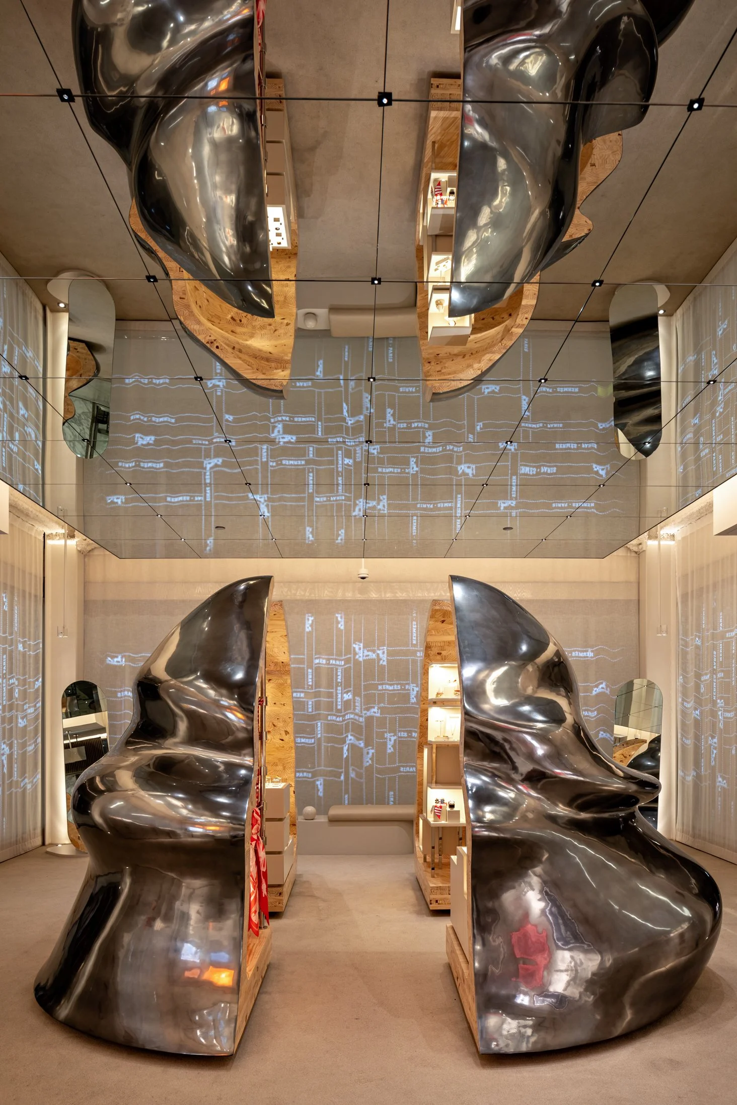 Hermès — LIGHTSOURCE